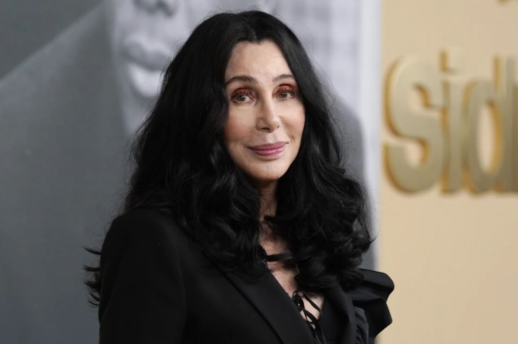 Cher asks court to give her conservatorship over her adult son – News.net