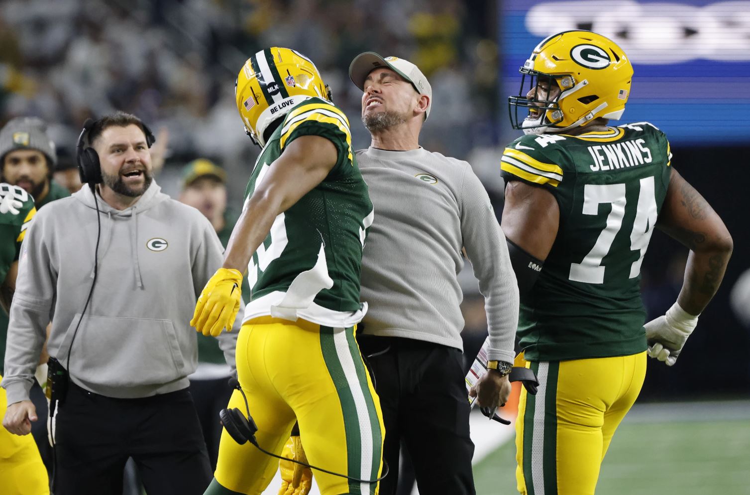 Jordan Love and the Packers pull a wild-card stunner, beating Dak ...