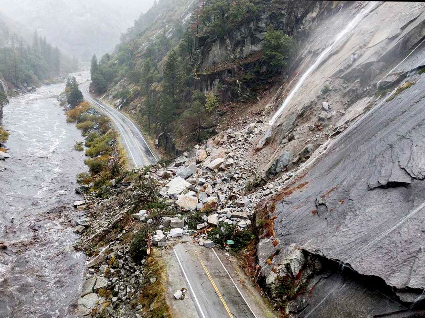 Storm Triggers Nearly 400 Mudslides During Southern California Storm ...
