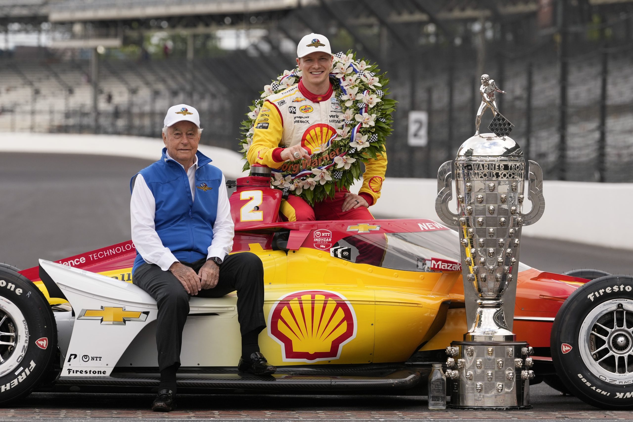 Newgarden salvages his season with an Indy 500 win on a last-lap defeat ...