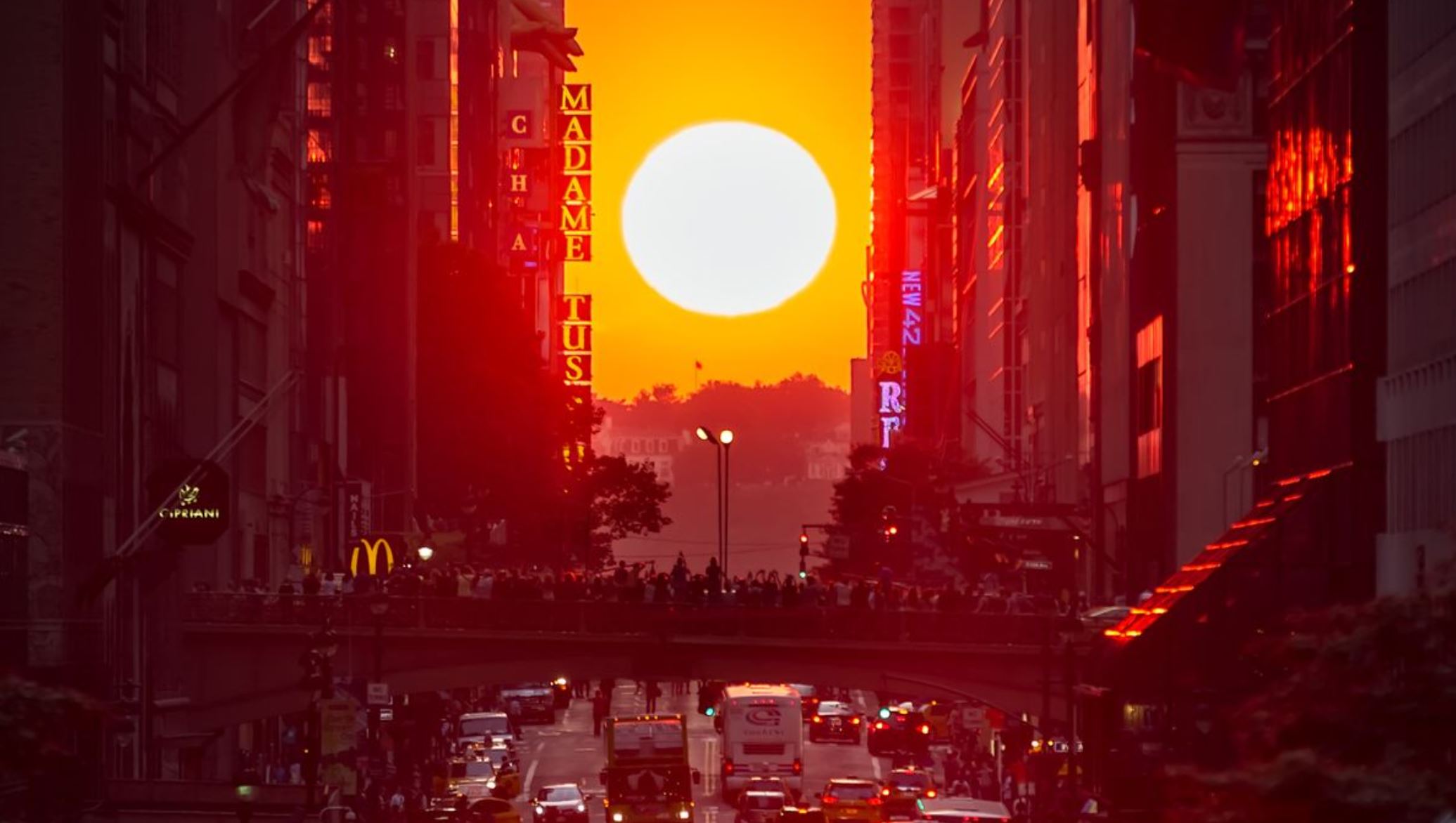 What is Manhattanhenge and when can you see it? - News.net