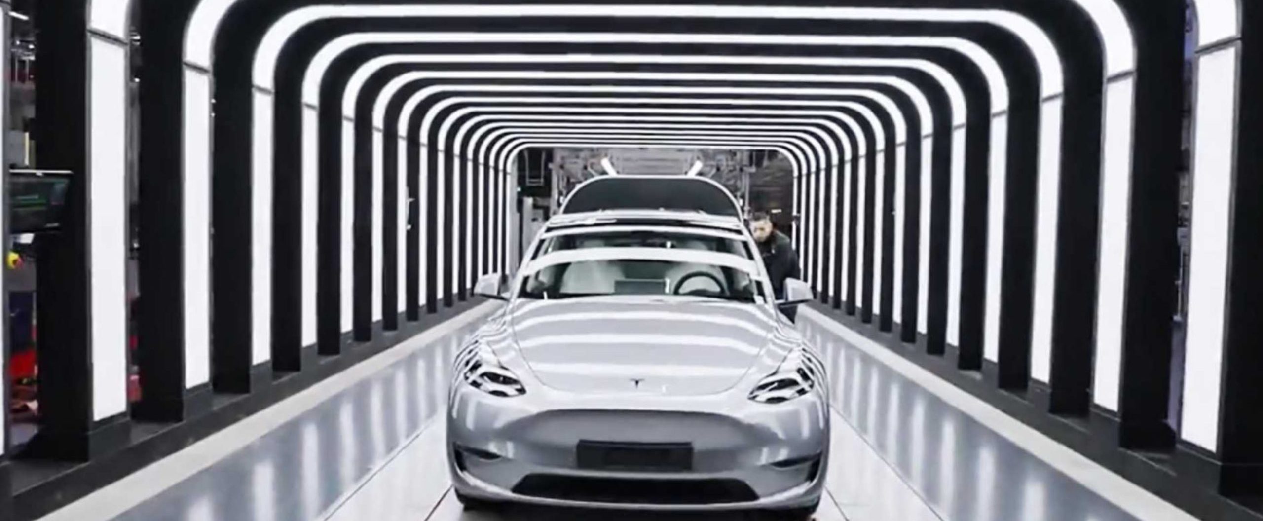 Tesla’s 2Q profit falls 45% to $1.48 billion as sales drop despite ...