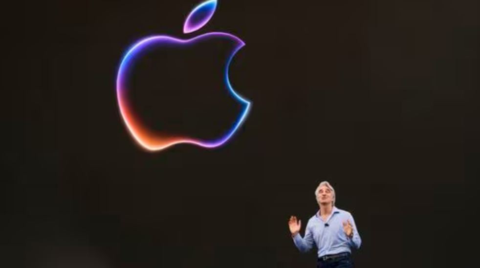 Apple leaps into AI with an array of upcoming iPhone features and a ...