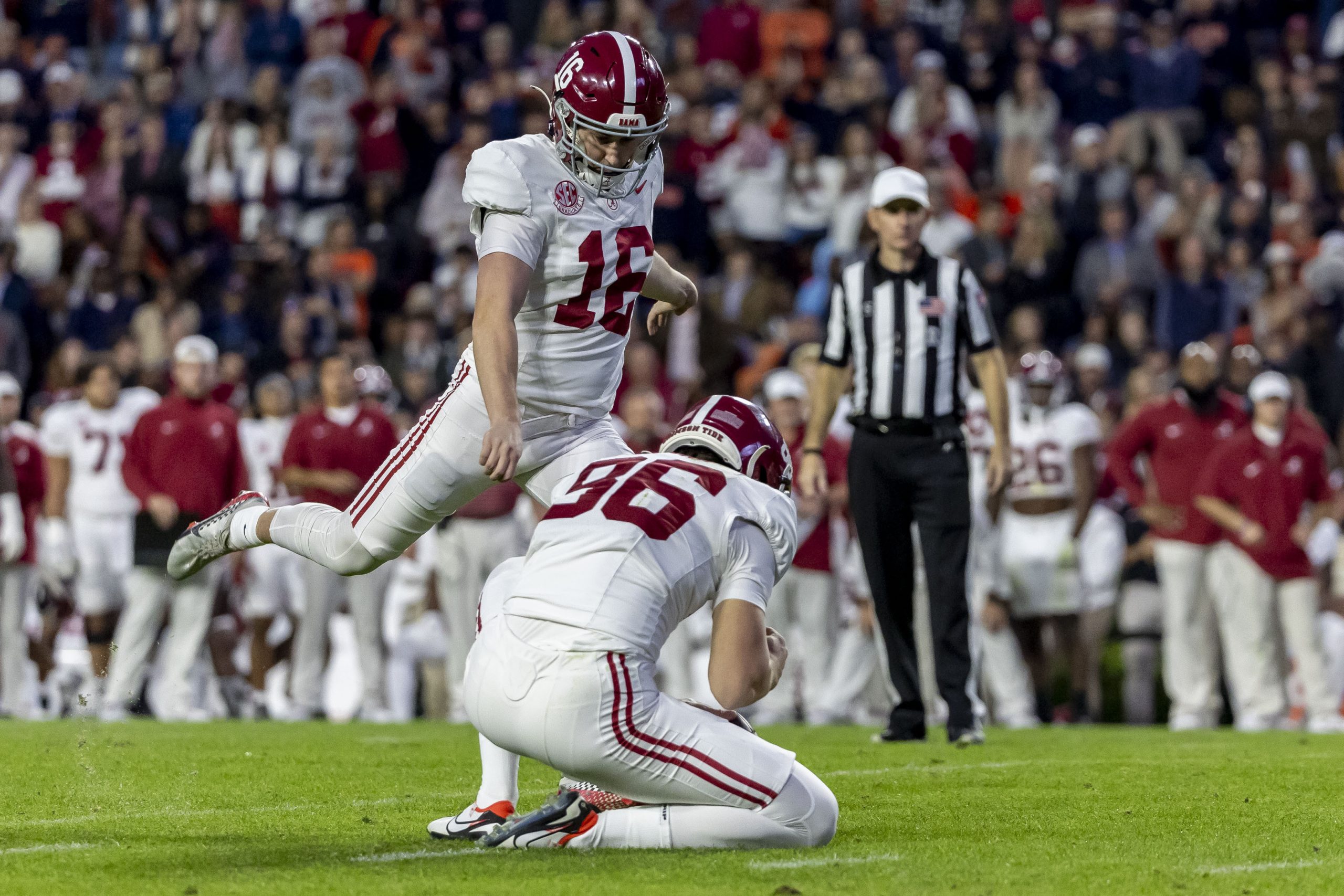 The Vikings have turned to a rookie kicker. Will Reichard's Alabama ...