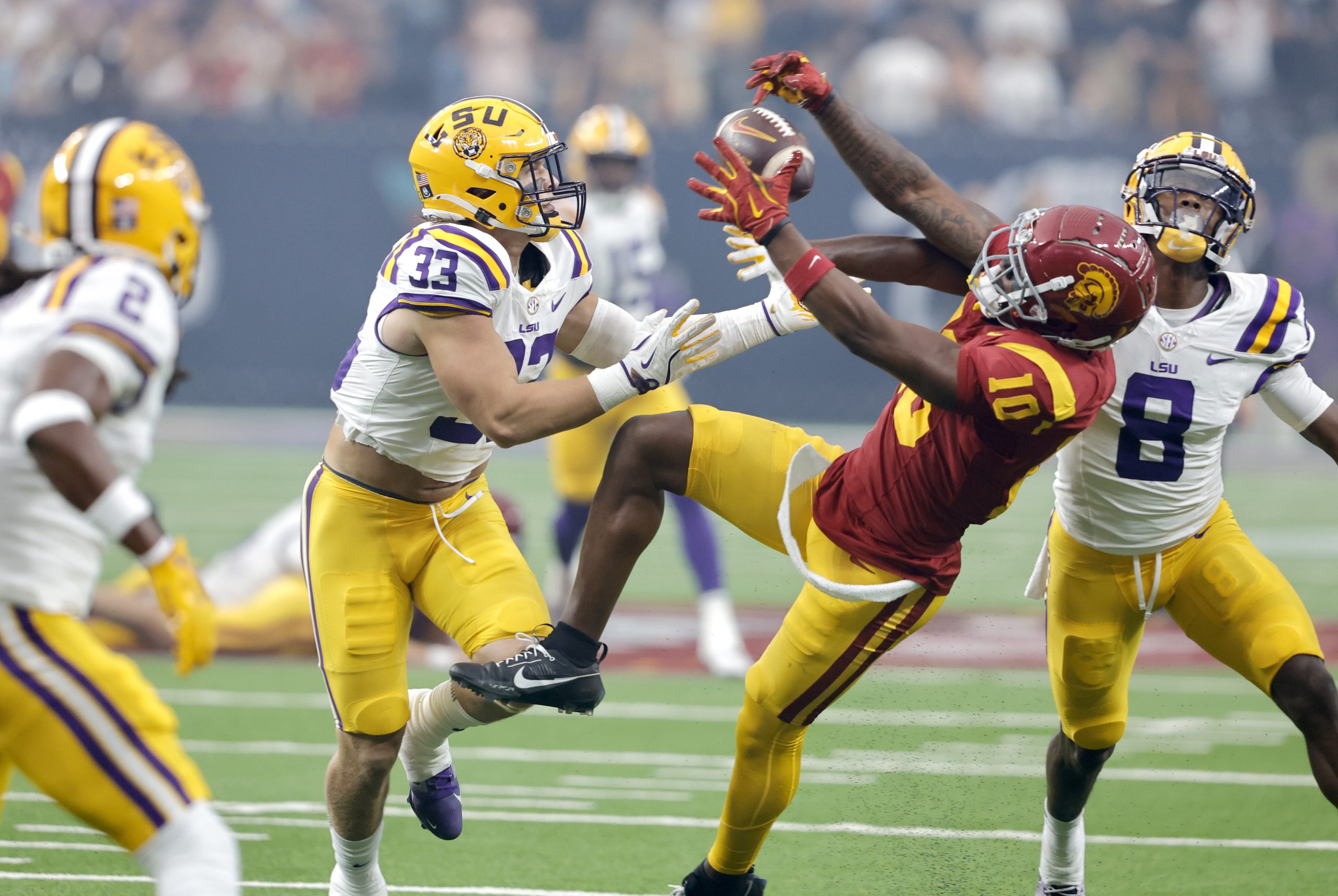 Kyron Hudson's steady work set stage for memorable catch in No. 13 USC ...