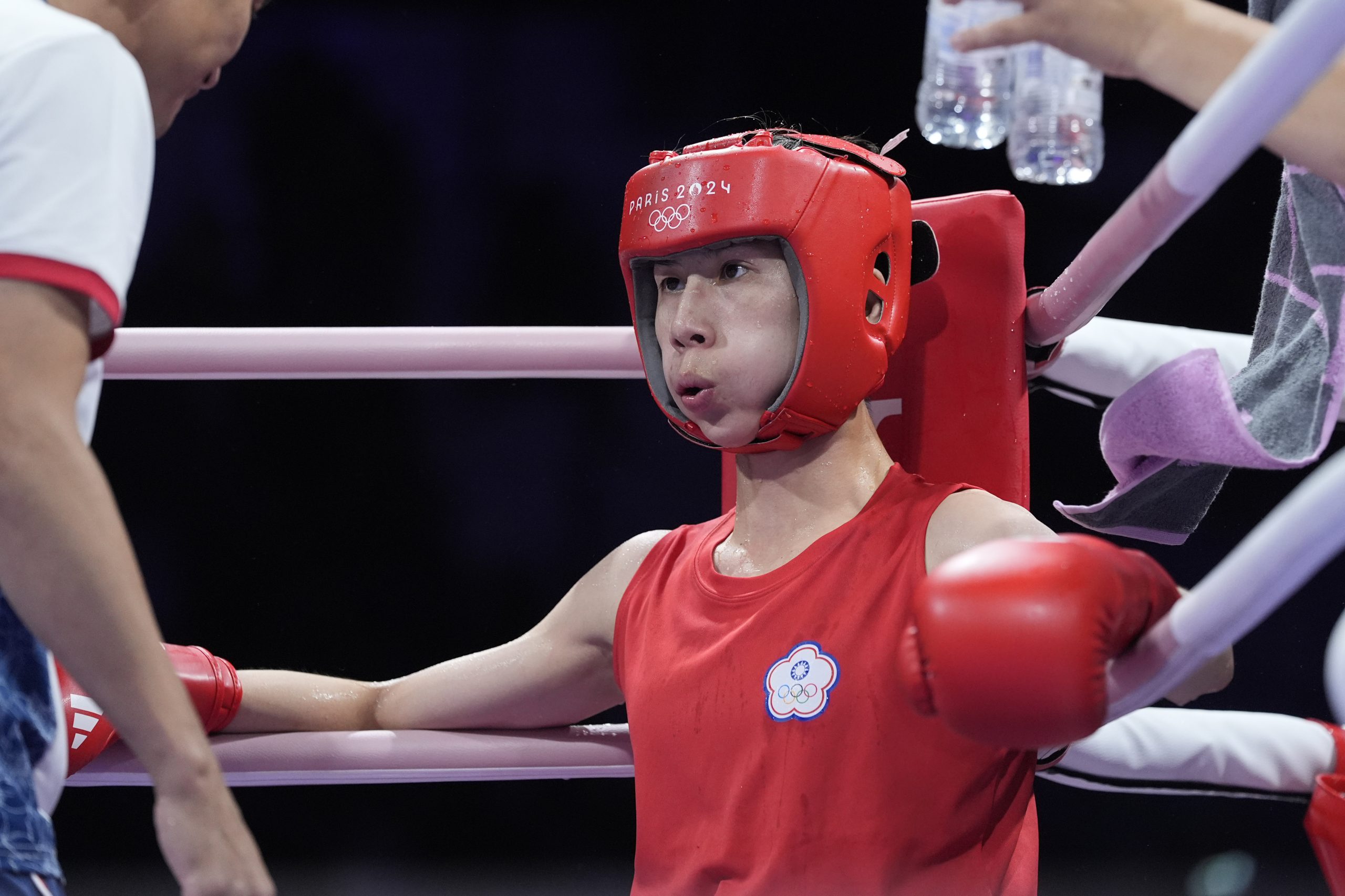 Boxer Lin Yu-ting of Taiwan wins her opening bout at the Paris Olympics ...