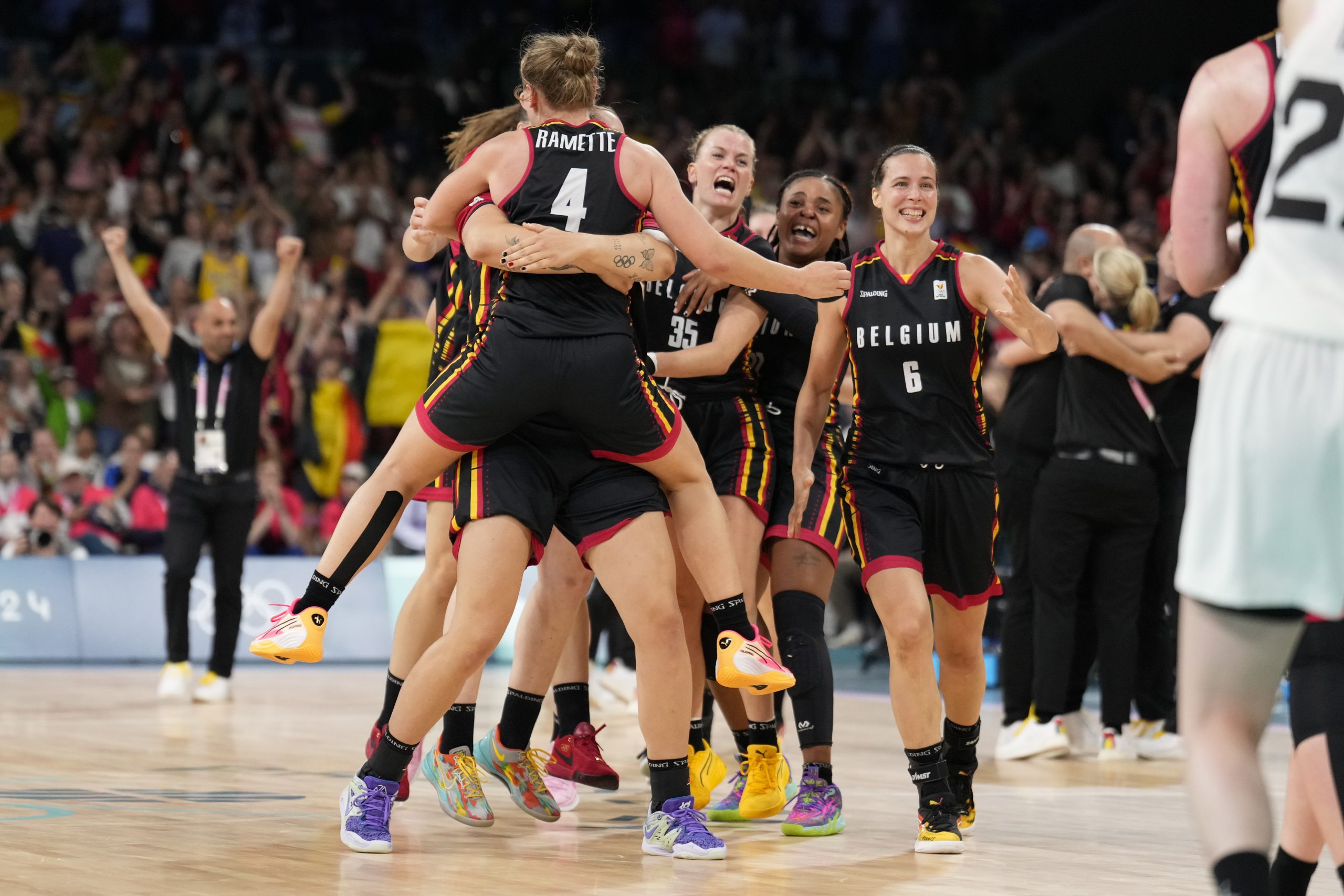 Emma Meesseman helps Belgium advance to the quarterfinals in Olympic ...
