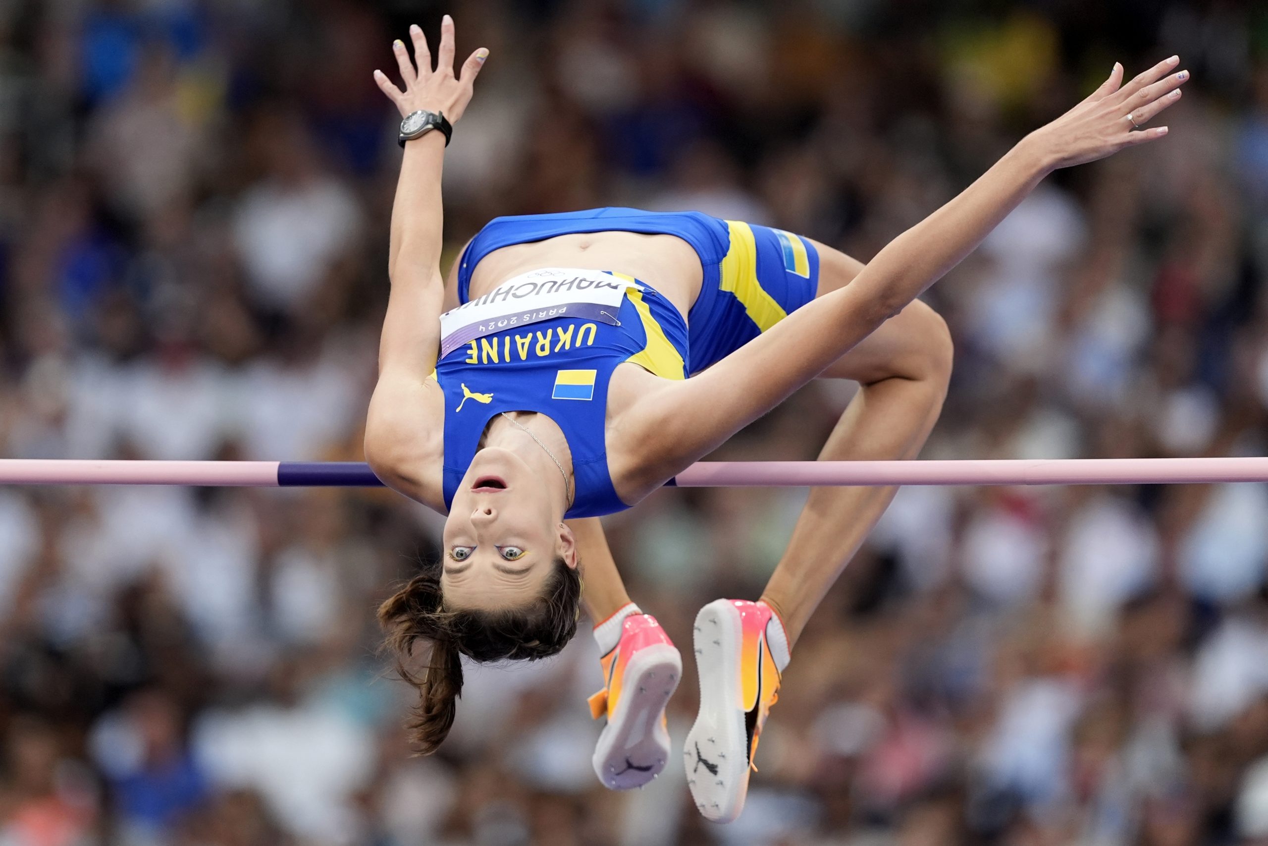 High jumper Yaroslava Mahuchikh wins Ukraine’s 1st individual gold of ...