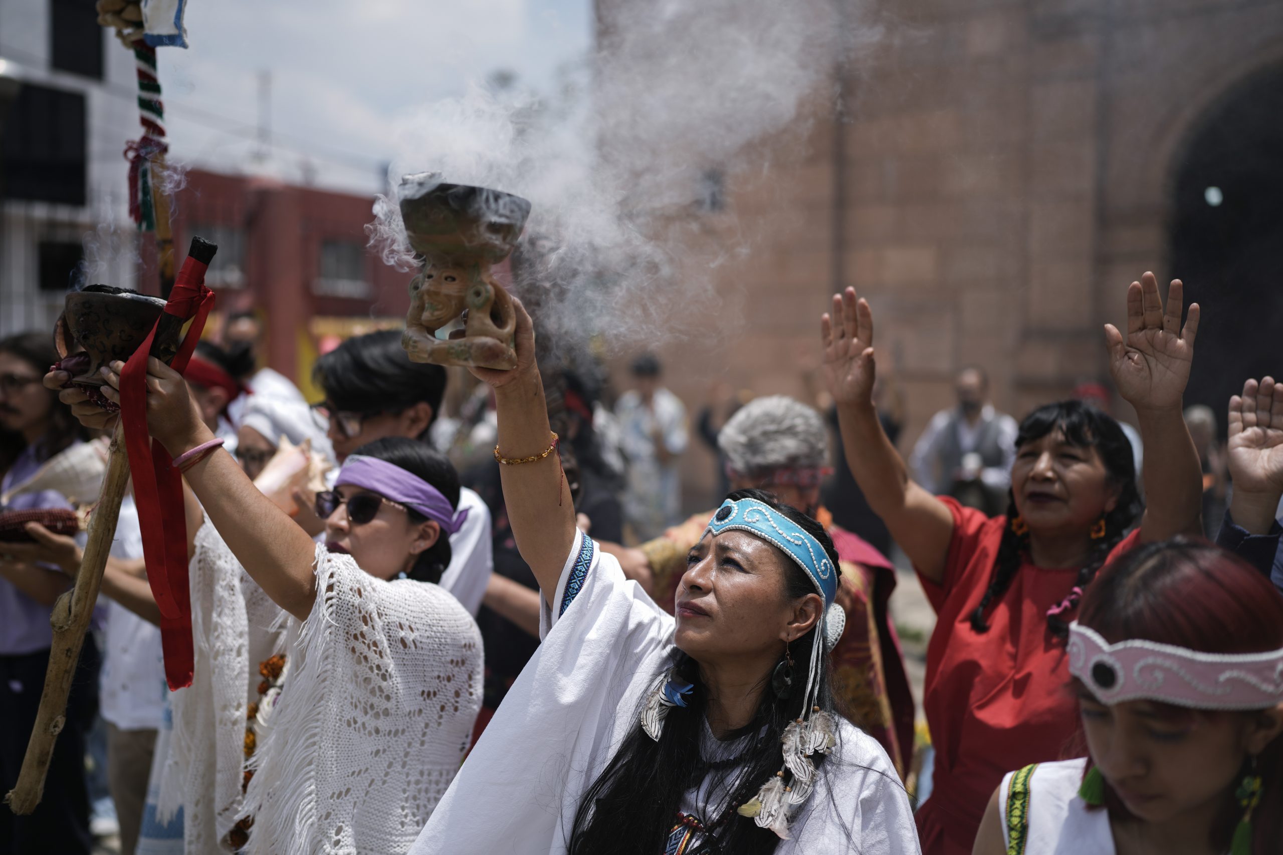 An offering, a fire, a prayer. How a Mexico City community celebrates ...