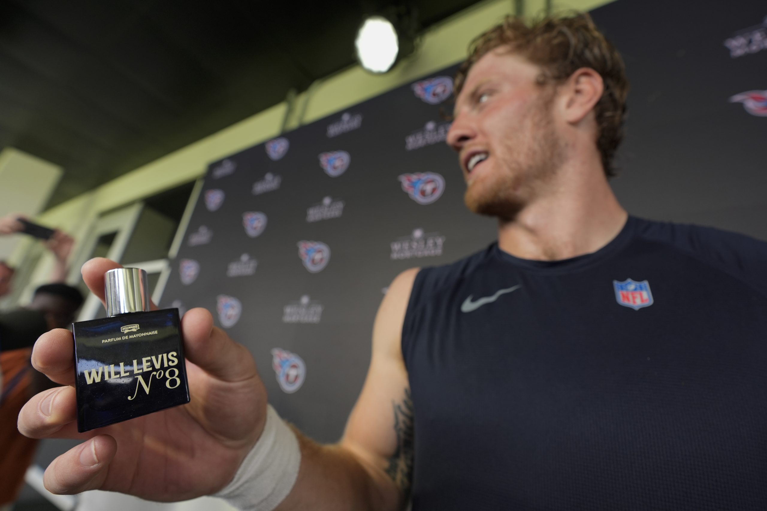 Titans QB Will Levis gives sample cologne spritzes from his new mayo ...