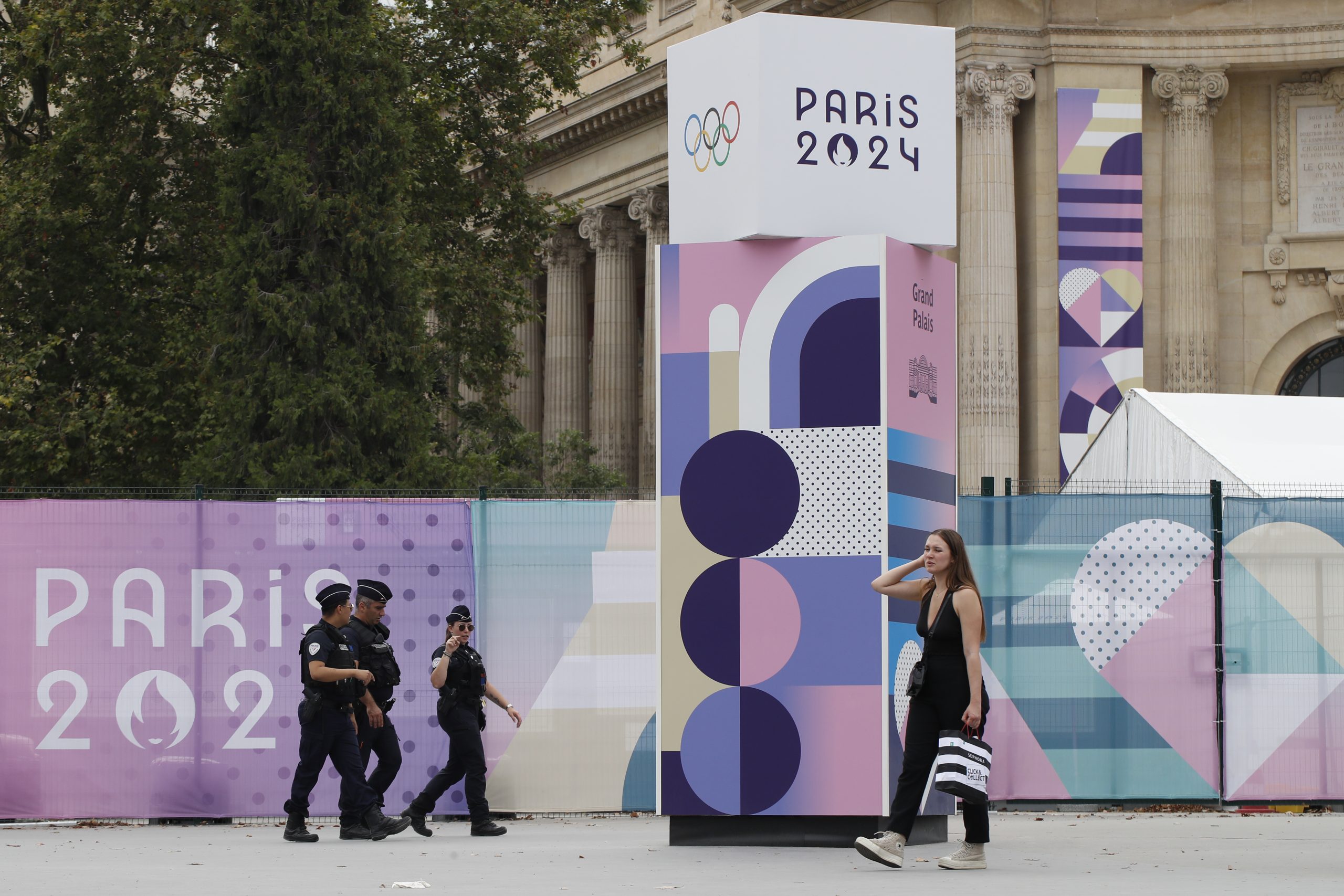 French interior minister says 25,000 police will guard the Paralympic ...