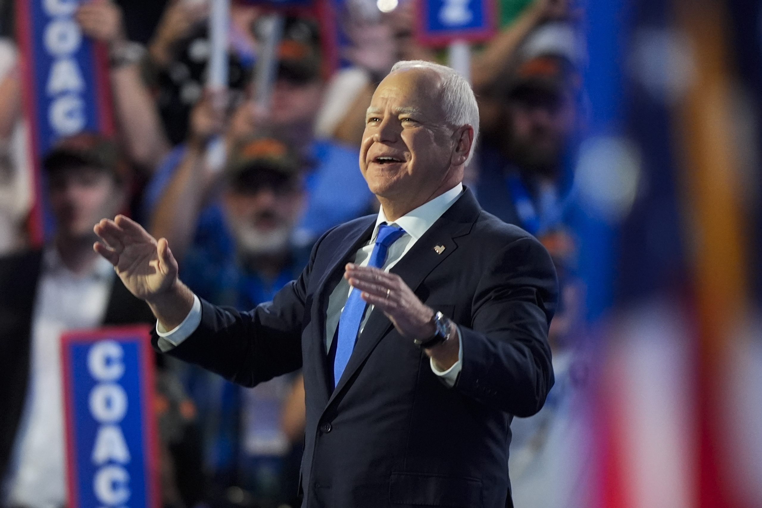 Tim Walz accepts Democratic nomination for vice president in DNC speech ...