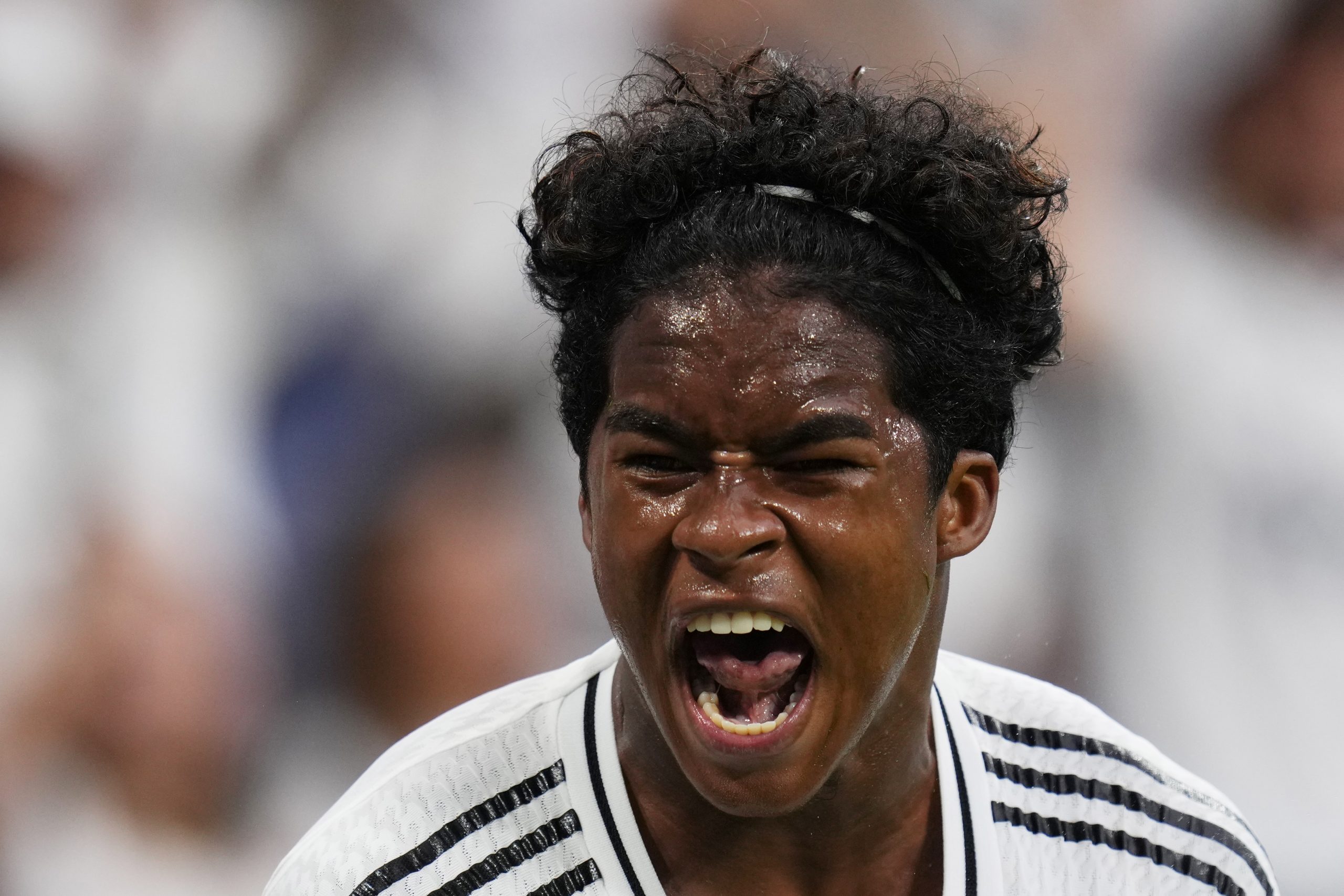 Endrick scores in his debut as Real Madrid beats Valladolid 3-0 for its ...