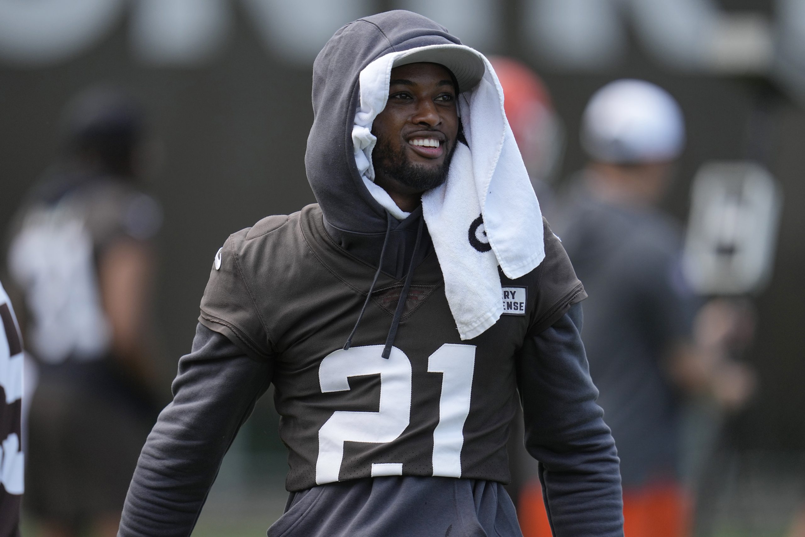 Browns Pro Bowl corner Denzel Ward says he did not consider retiring ...