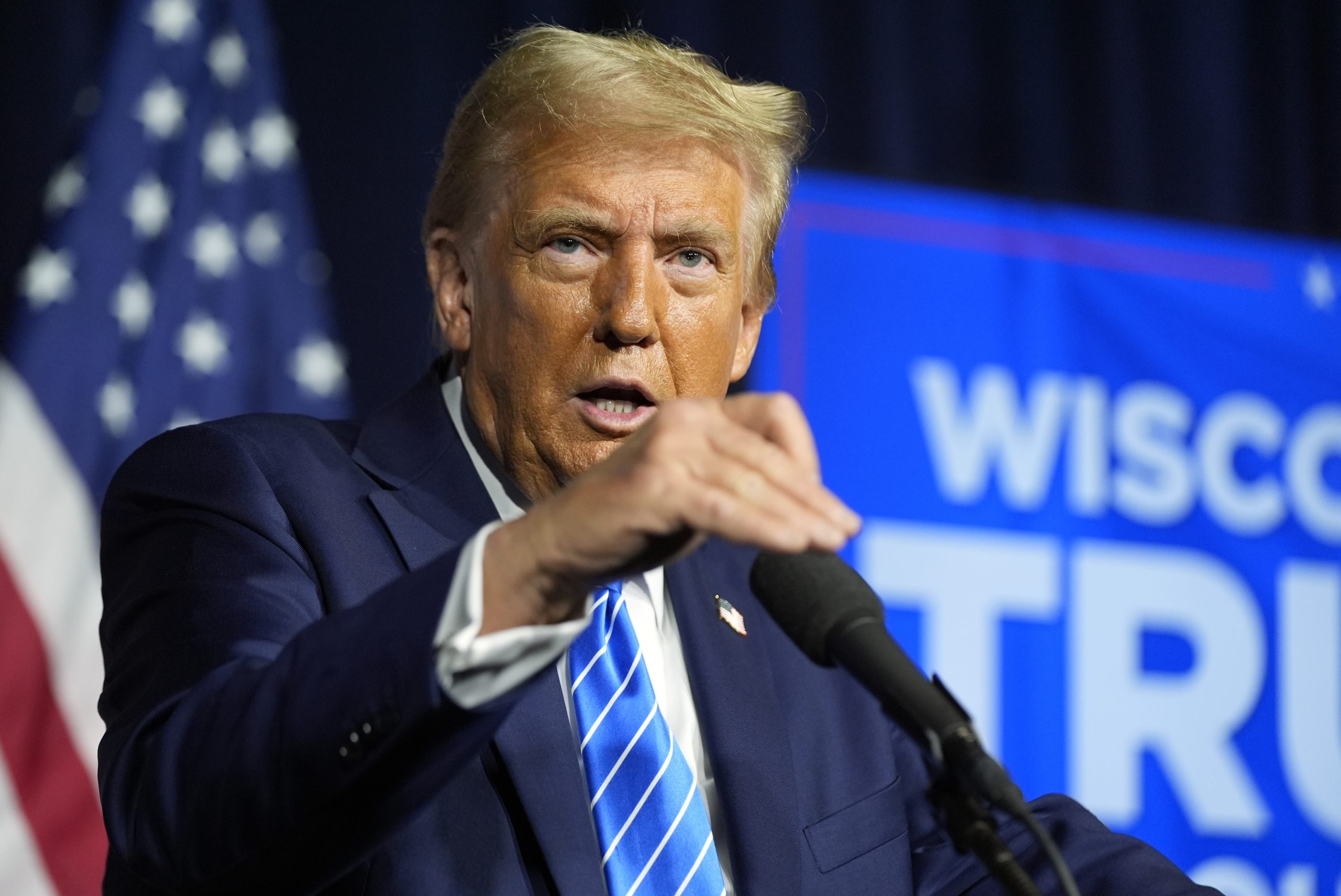 Trump uses government shutdown to dole out firings and political ...