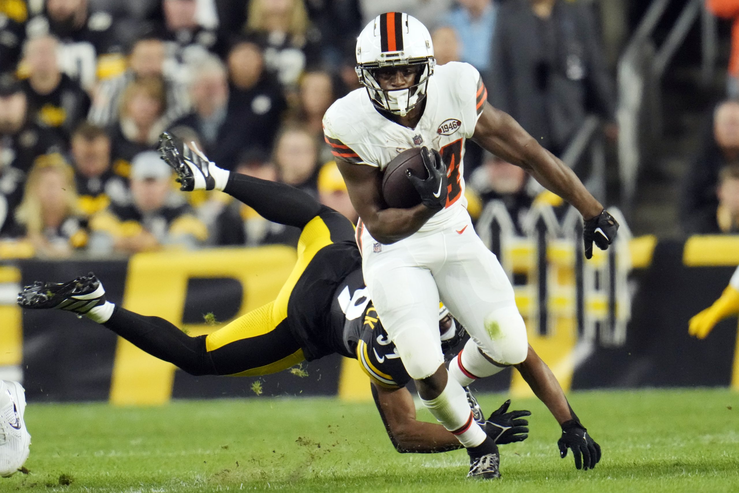 Browns RB Nick Chubb back at practice for the first time since ...
