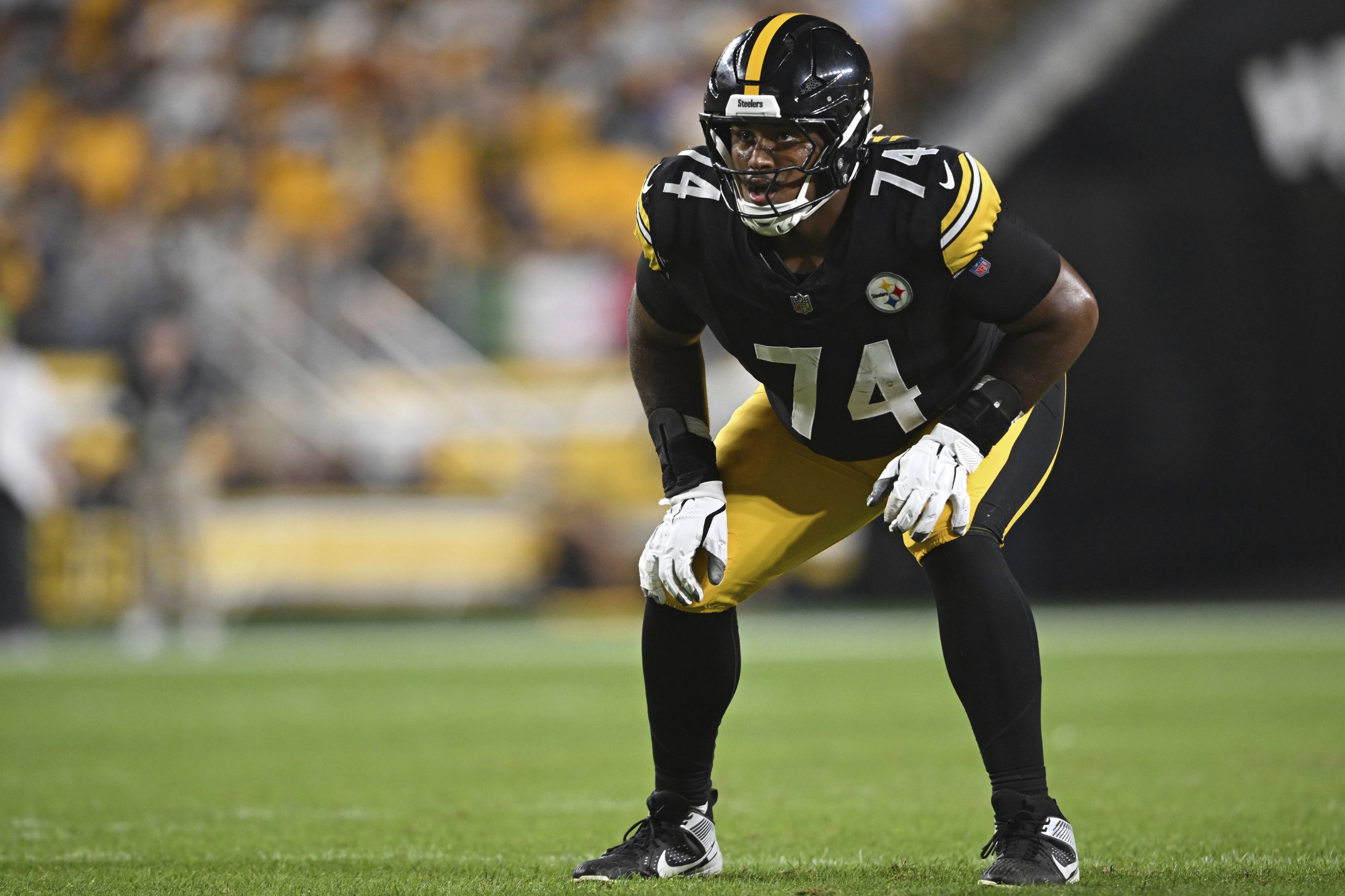 Versatile Steelers lineman Spencer Anderson will start at guard in ...