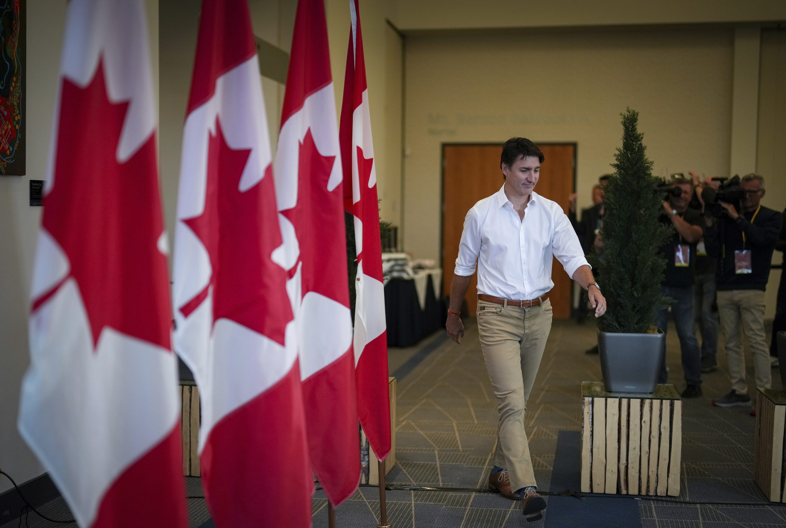 Canada’s Conservative leader says his party plans no-confidence motion ...