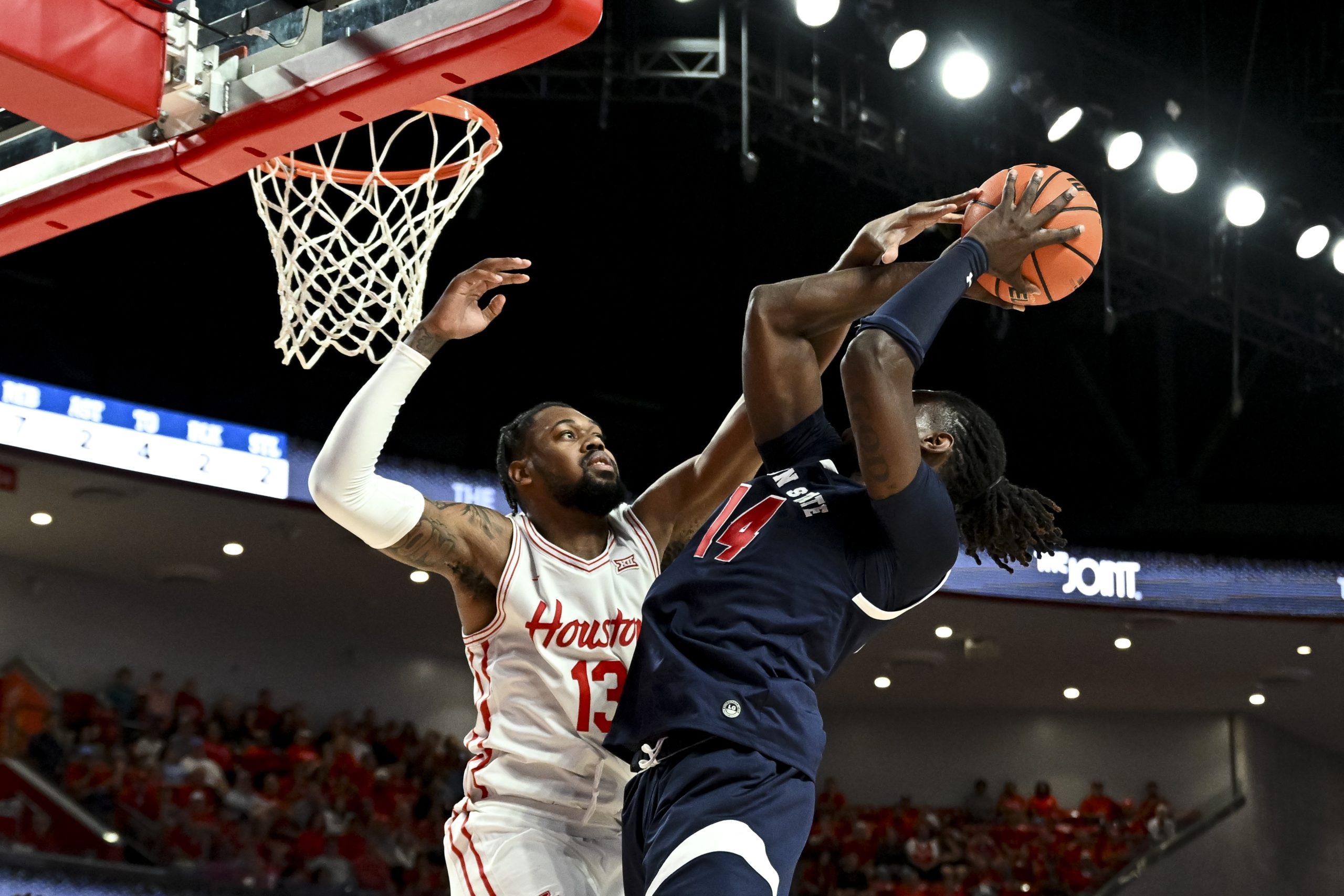L.J. Cryer scores 16, No. 4 Houston defeat Jackson State 97-40 – News.net