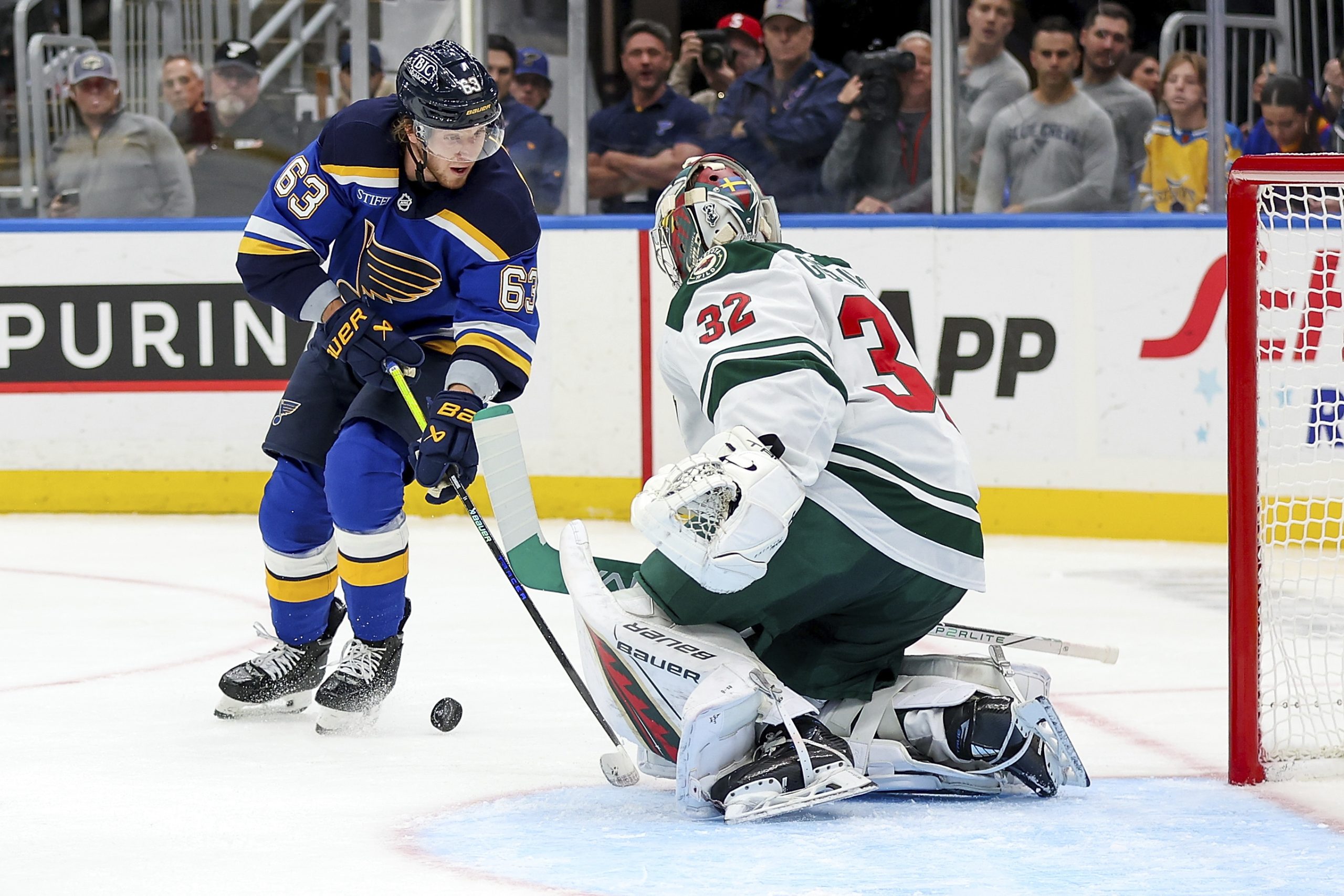 Filip Gustavsson scores on the power play, becoming the first Wild ...