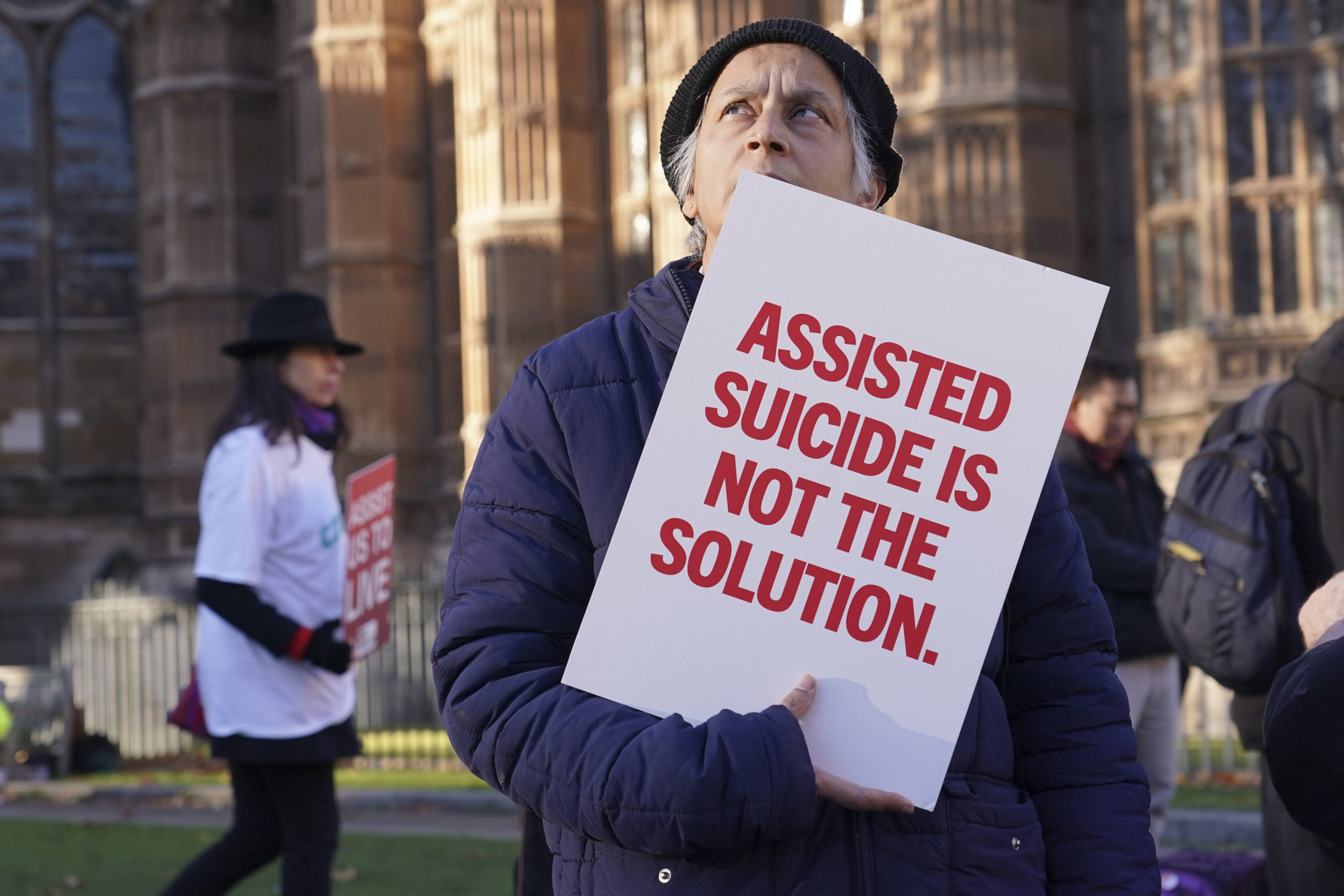 UK lawmakers back bill to allow terminally ill adults to end their ...