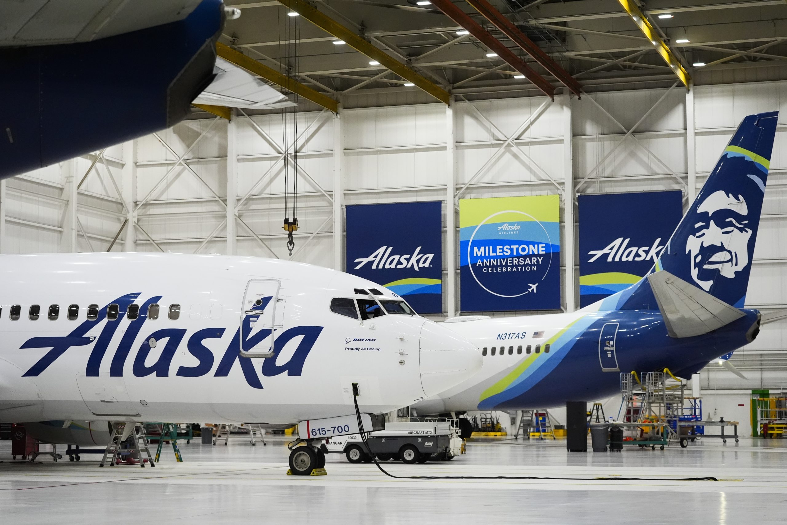 Alaska Airlines will spread its wings by flying to Tokyo and Seoul ...