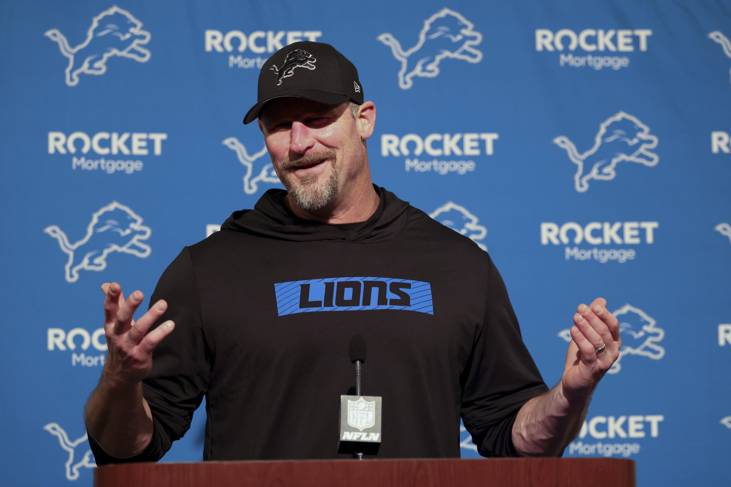 Pro Picks: Lions will beat the Vikings in showdown for the NFC's No. 1 ...