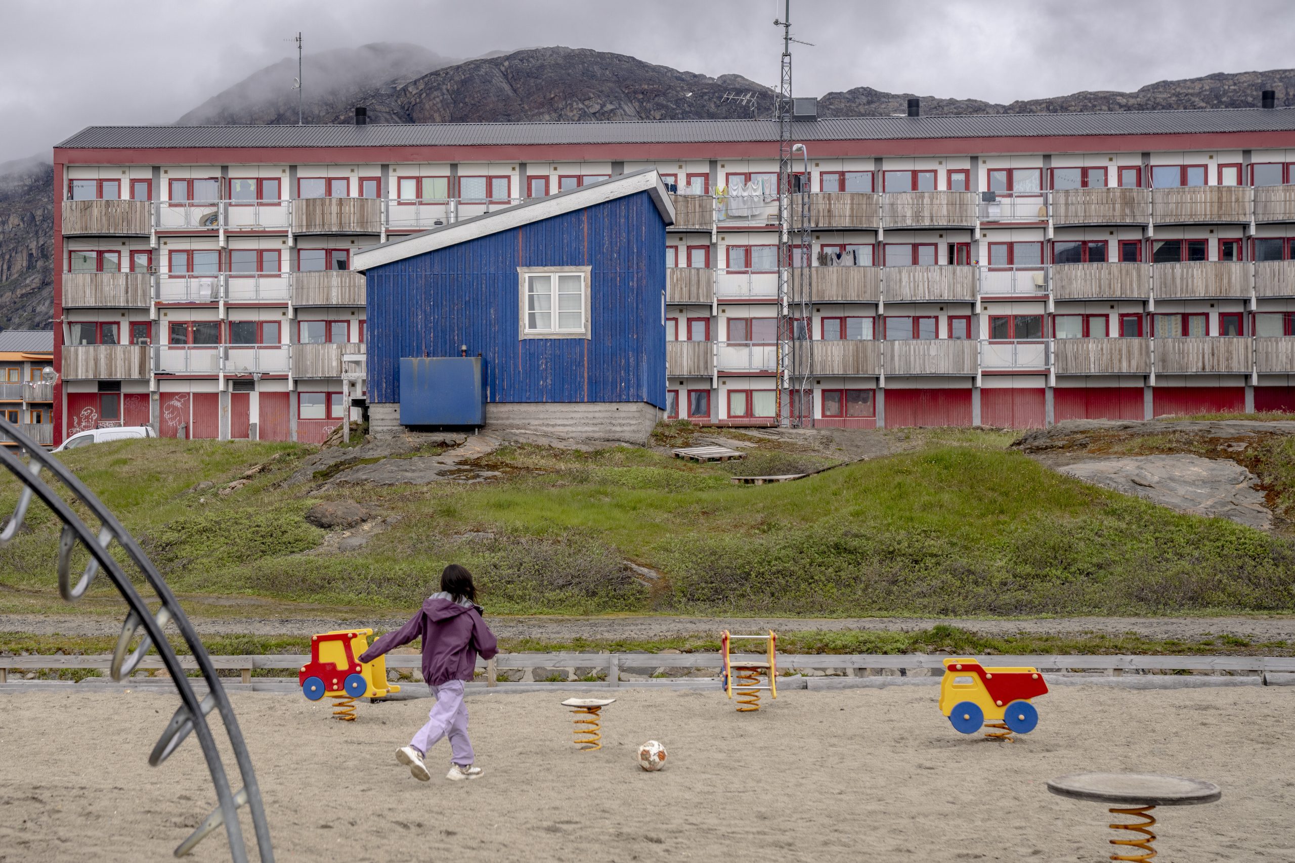 Donald Trump Jr. arrives in Greenland after his father said the U.S ...