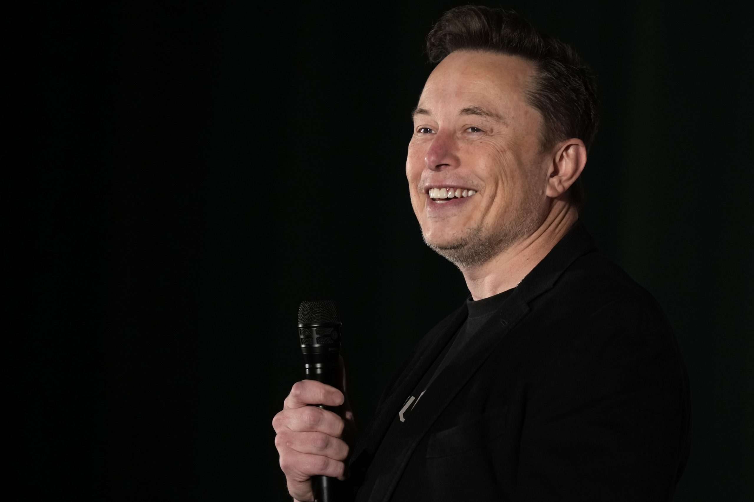 Elon Musk says a third patient got a Neuralink brain implant. The work ...