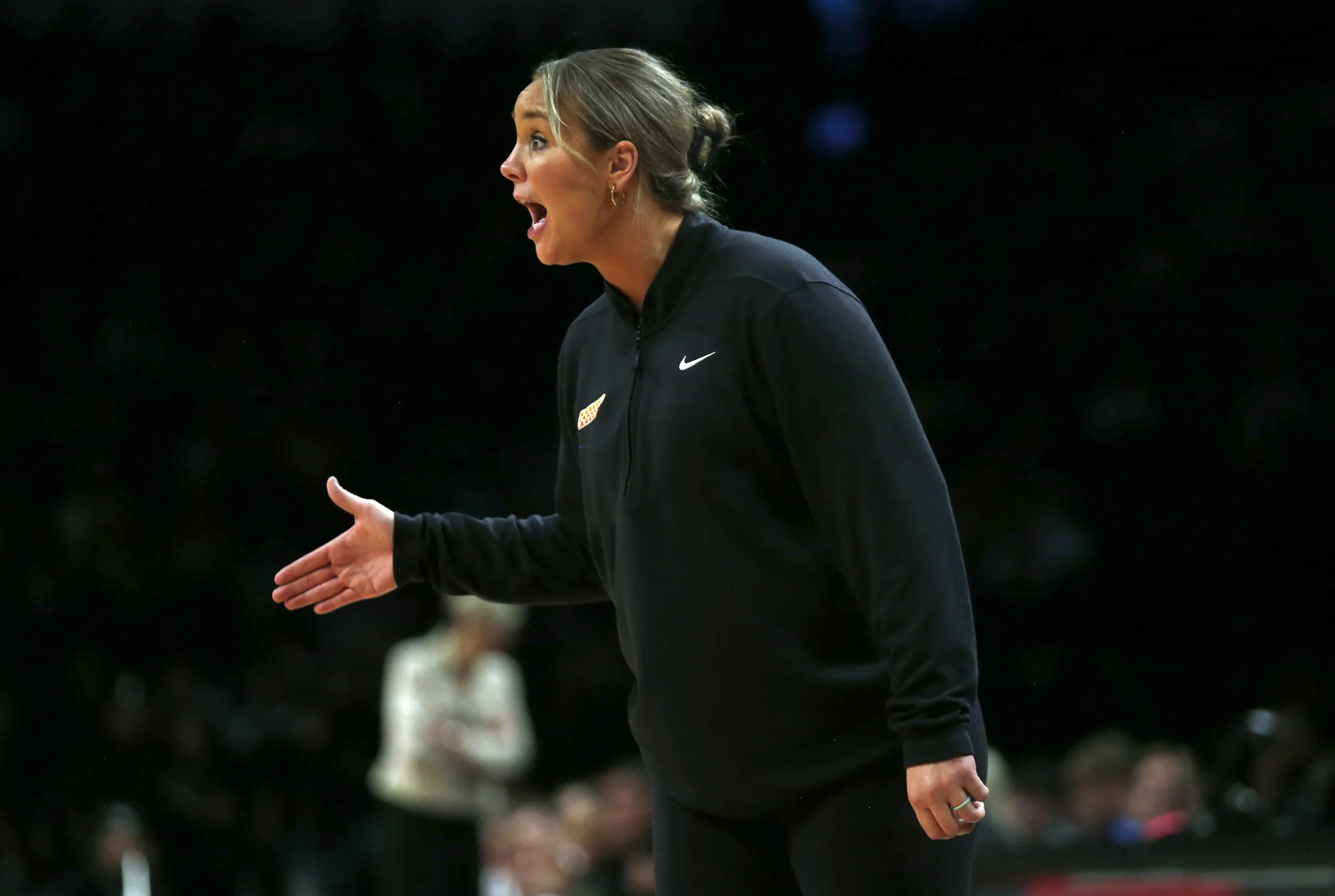 Kim Caldwell will coach her Lady Vols vs South Carolina week after ...