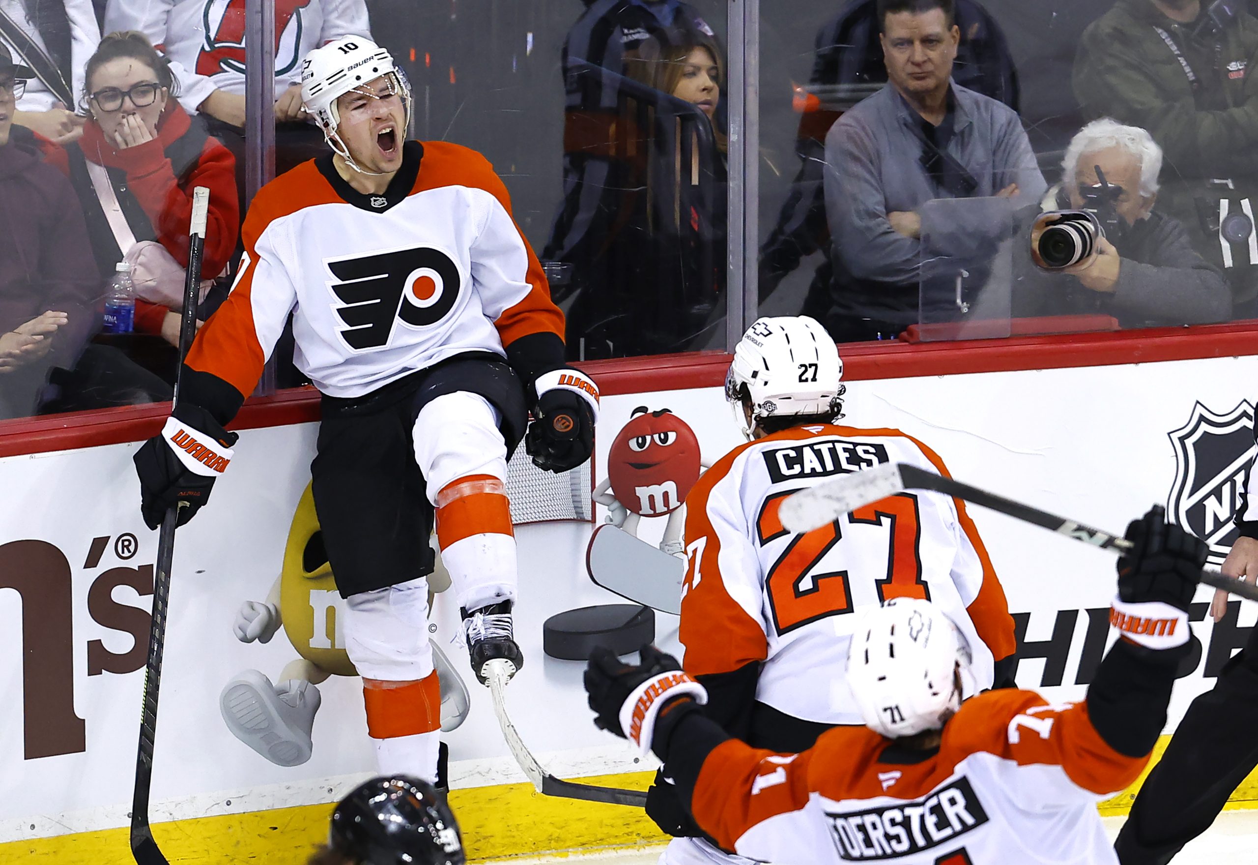 Bobby Brink helps the Flyers top the Devils 3-1 – News.net
