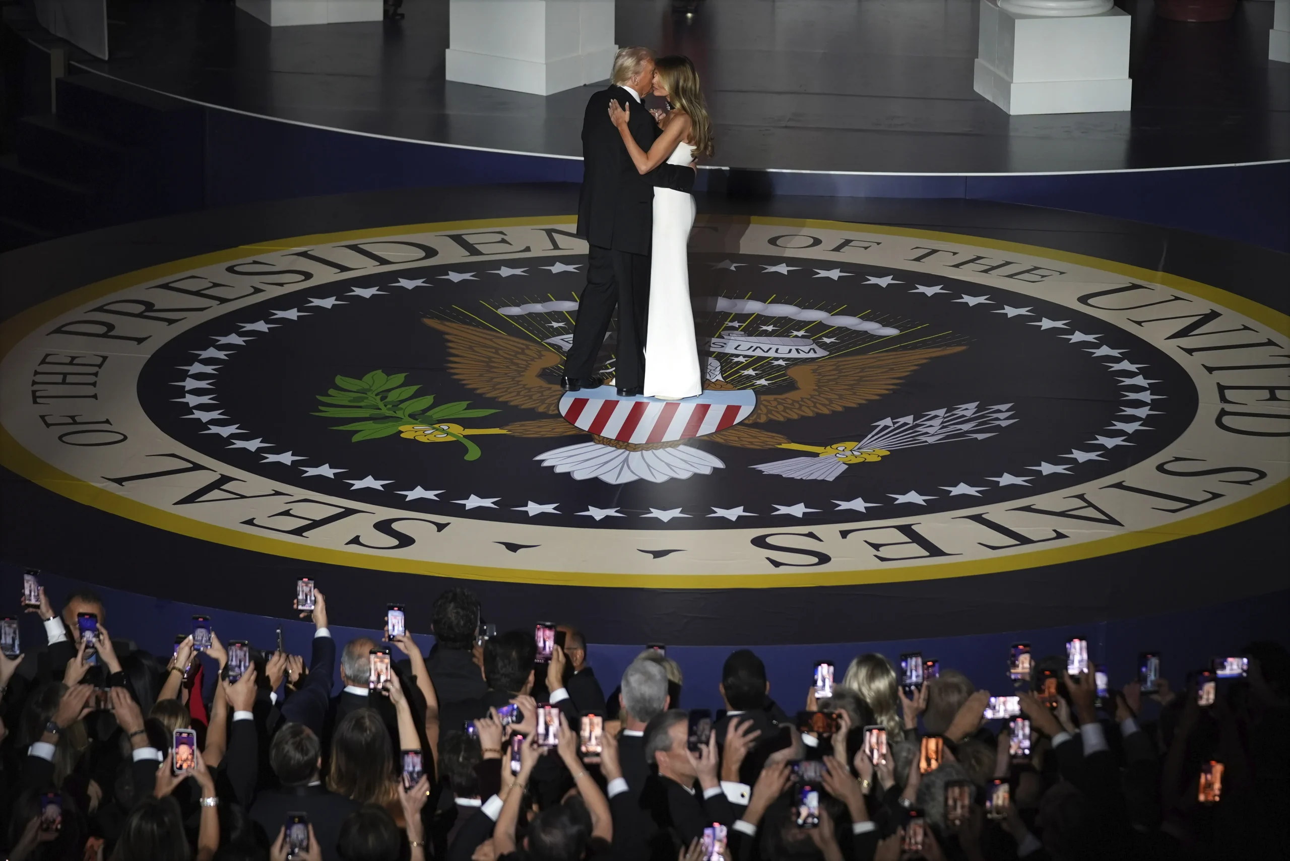 Trump Inauguration Starlight Ball – News.net