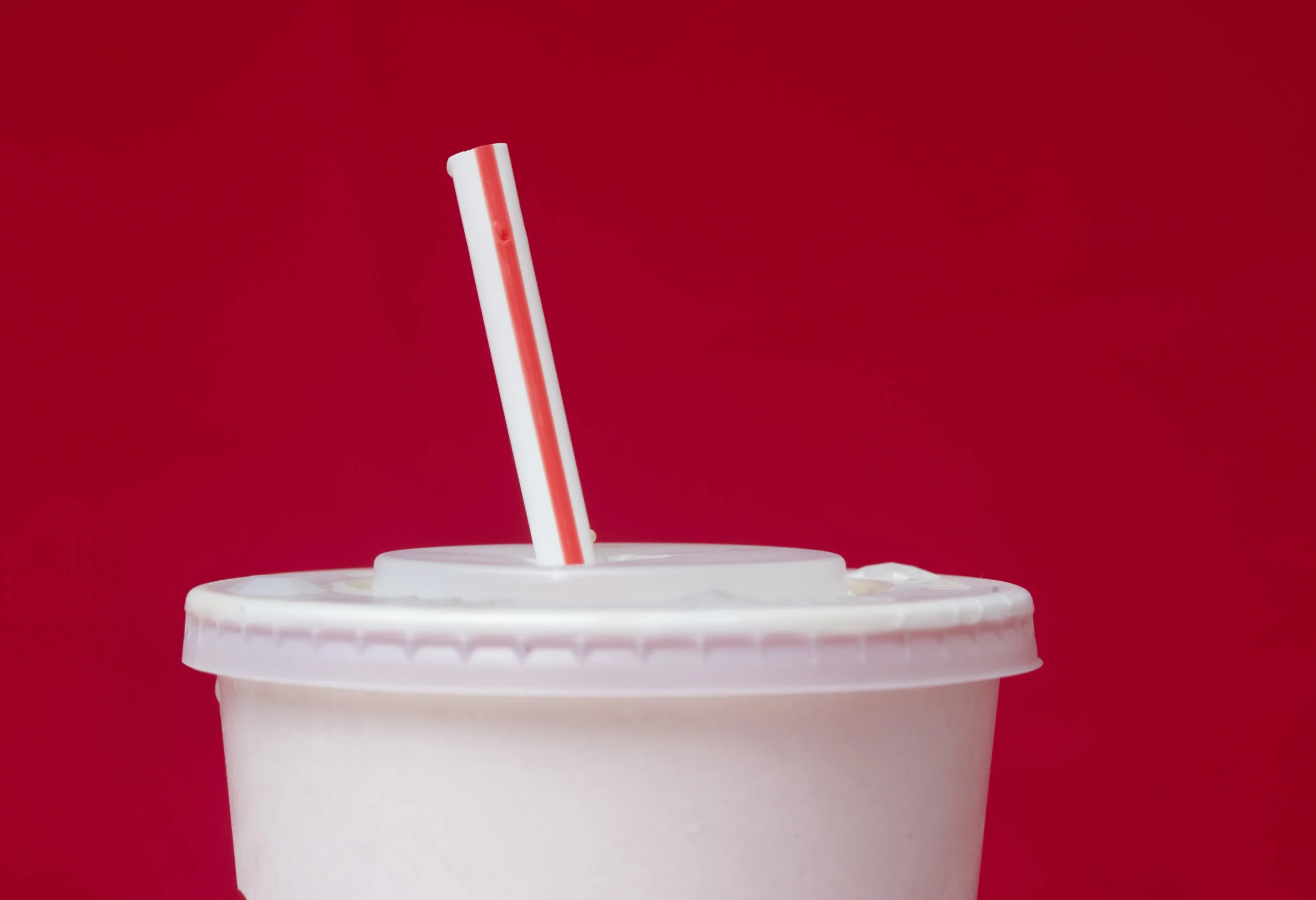‘Back to plastic’: Trump pushes for plastic straws as he declares paper ...