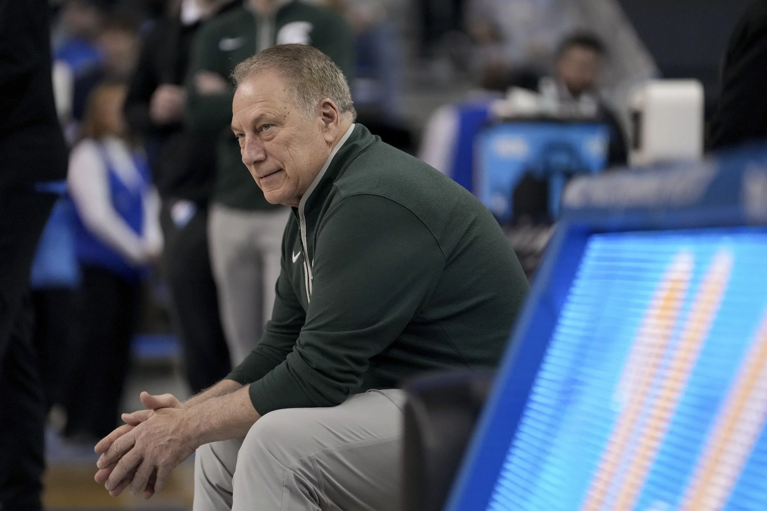 Steve Mariucci surprises Michigan State’s Tom Izzo on brink of breaking ...