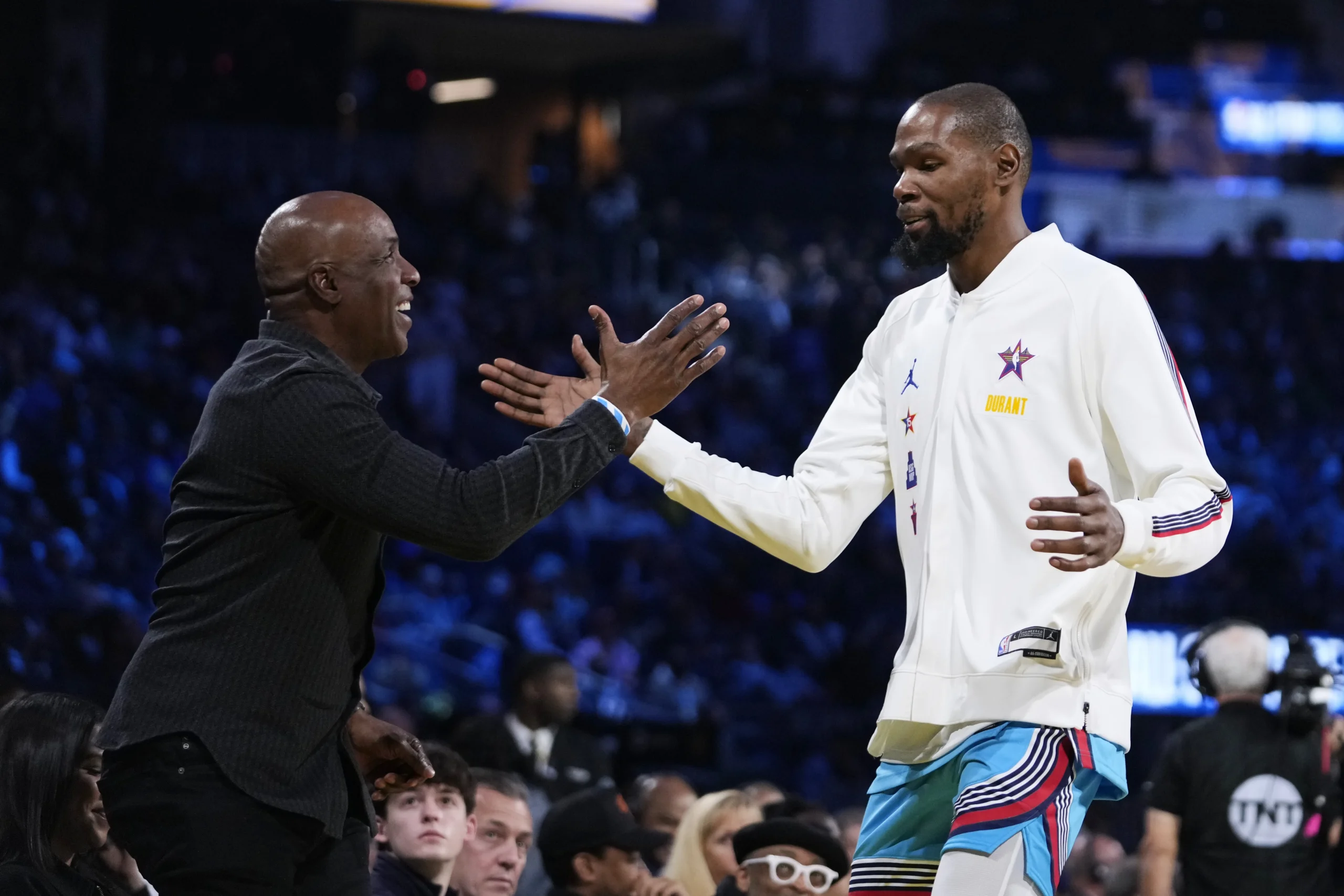 A home game for San Antonio, a homecoming for Kevin Durant when Suns ...