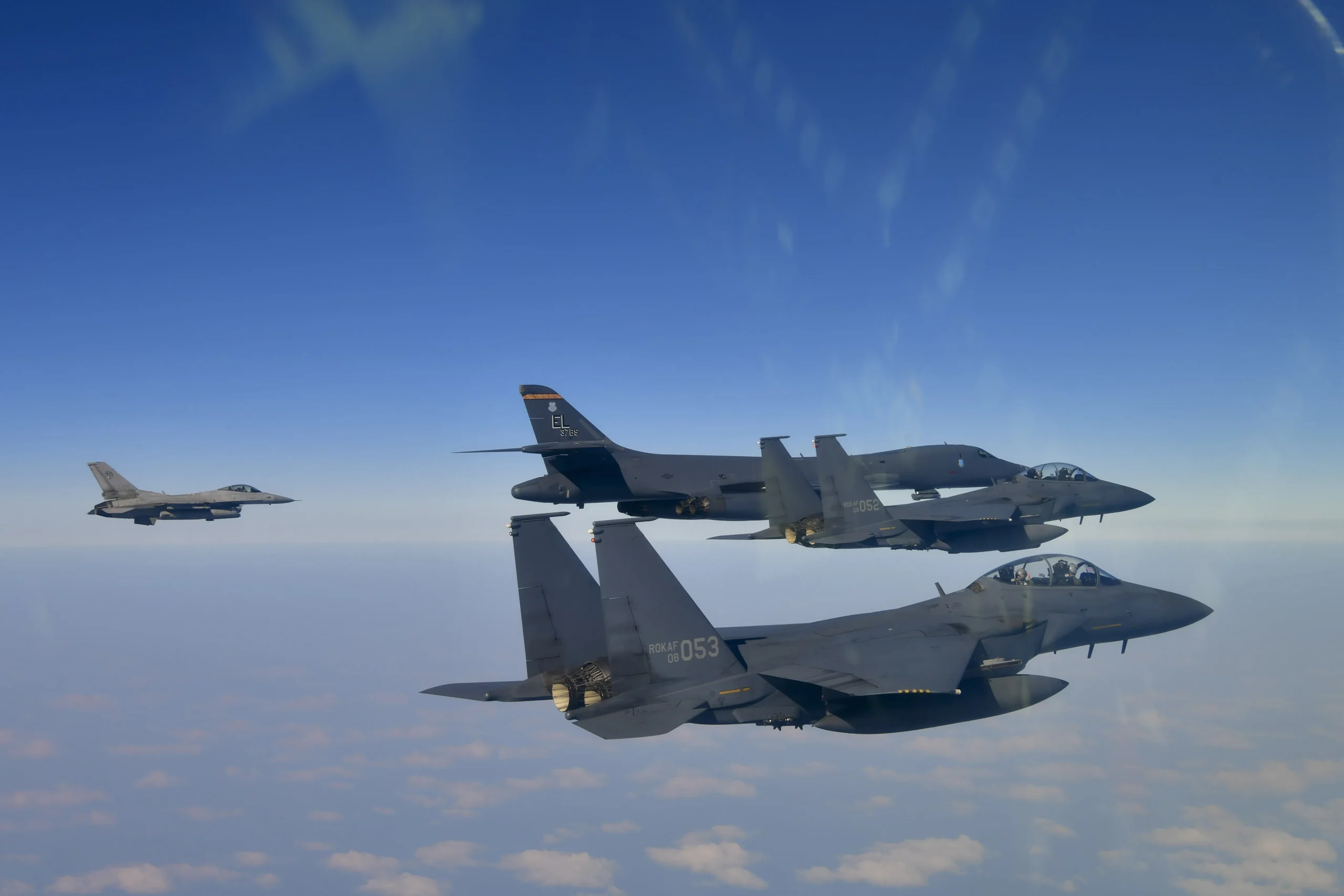 South Korean and US forces conduct combined exercise involving B-1B ...