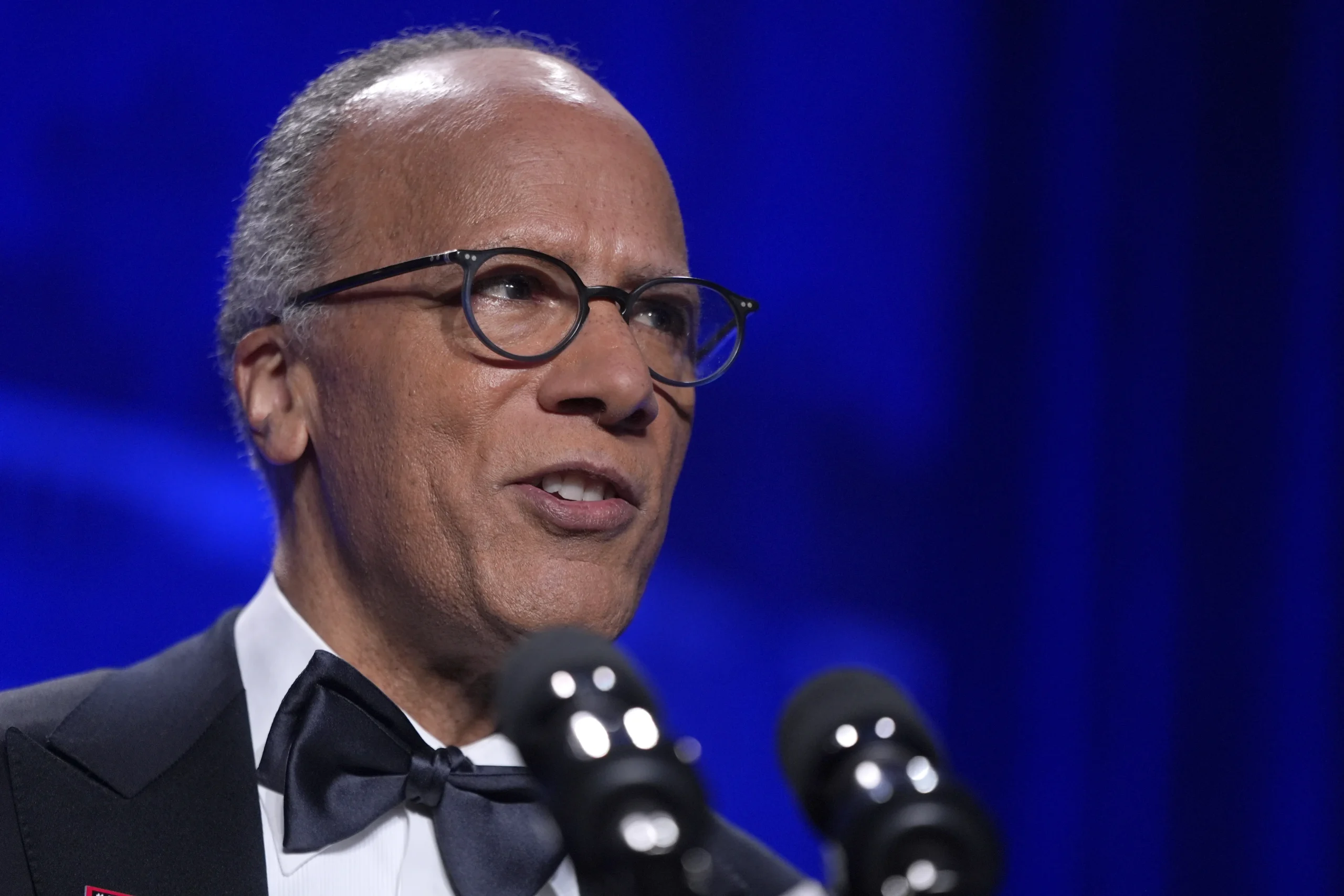 Lester Holt to step down as the anchor of NBC’s flagship ‘Nightly News’ program – Caribbean News ...