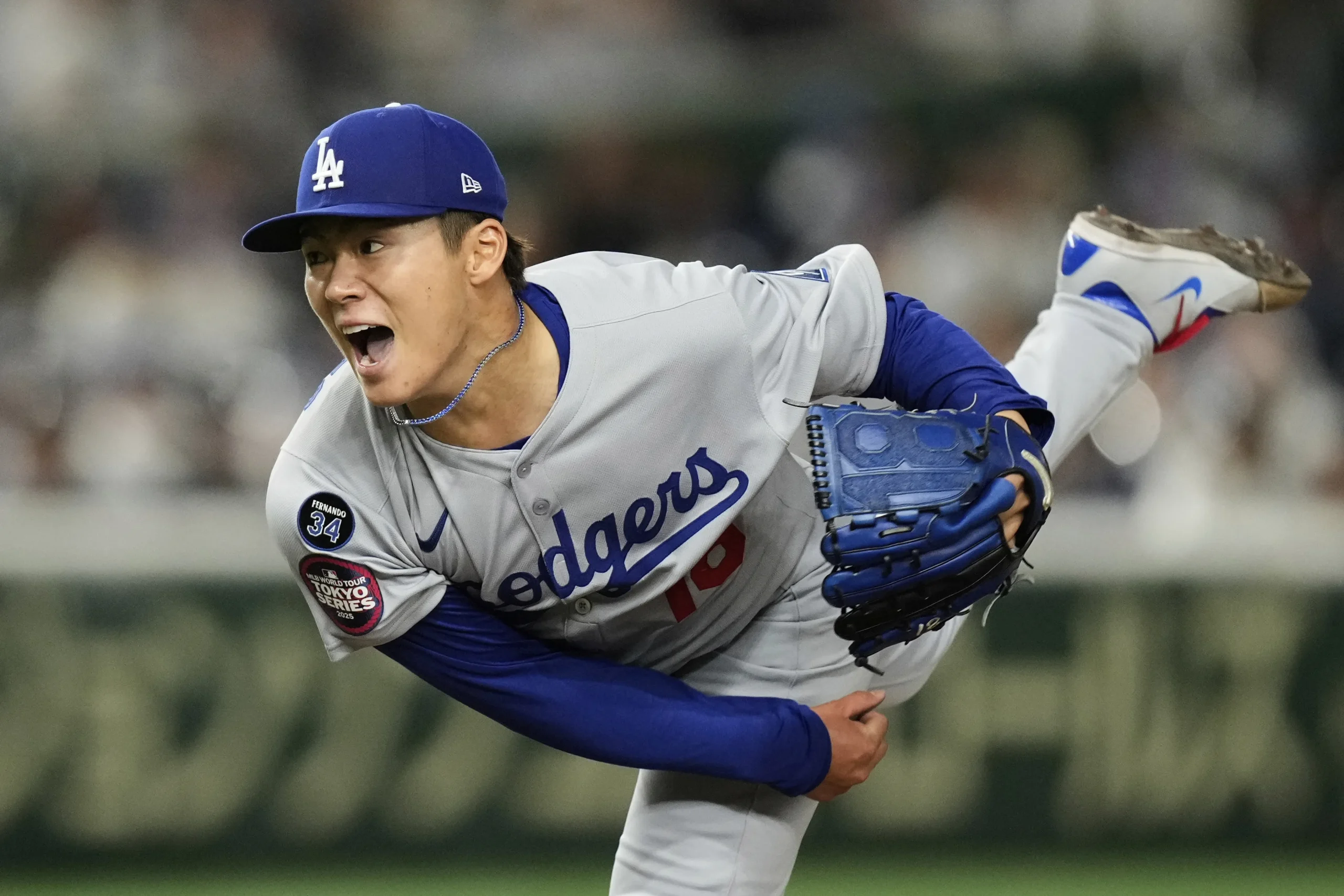 Yamamoto, Ohtani deliver in return to Japan, Dodgers beat the Cubs 4-1 ...
