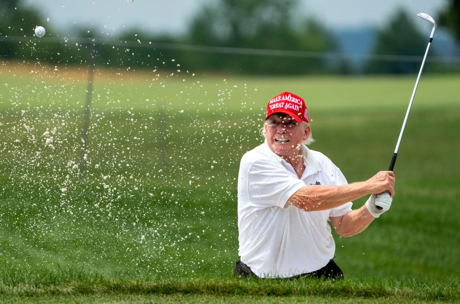 Trump hits the golf course as stock market continues to slide from his ...