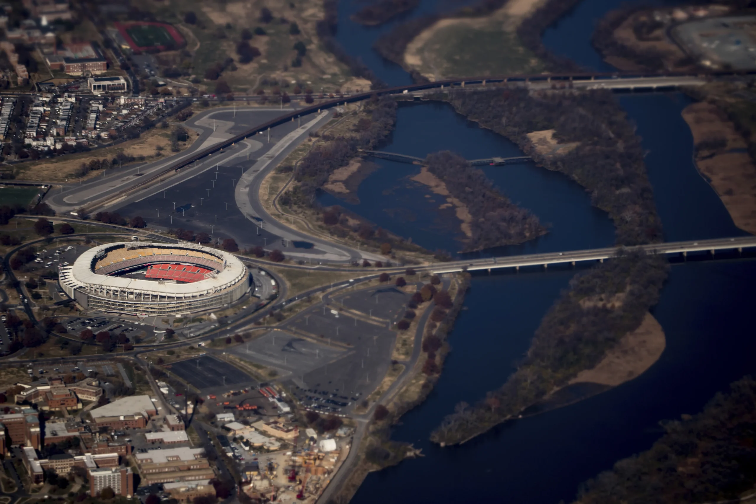 Commanders and Washington agree to a deal to build at RFK Stadium site ...