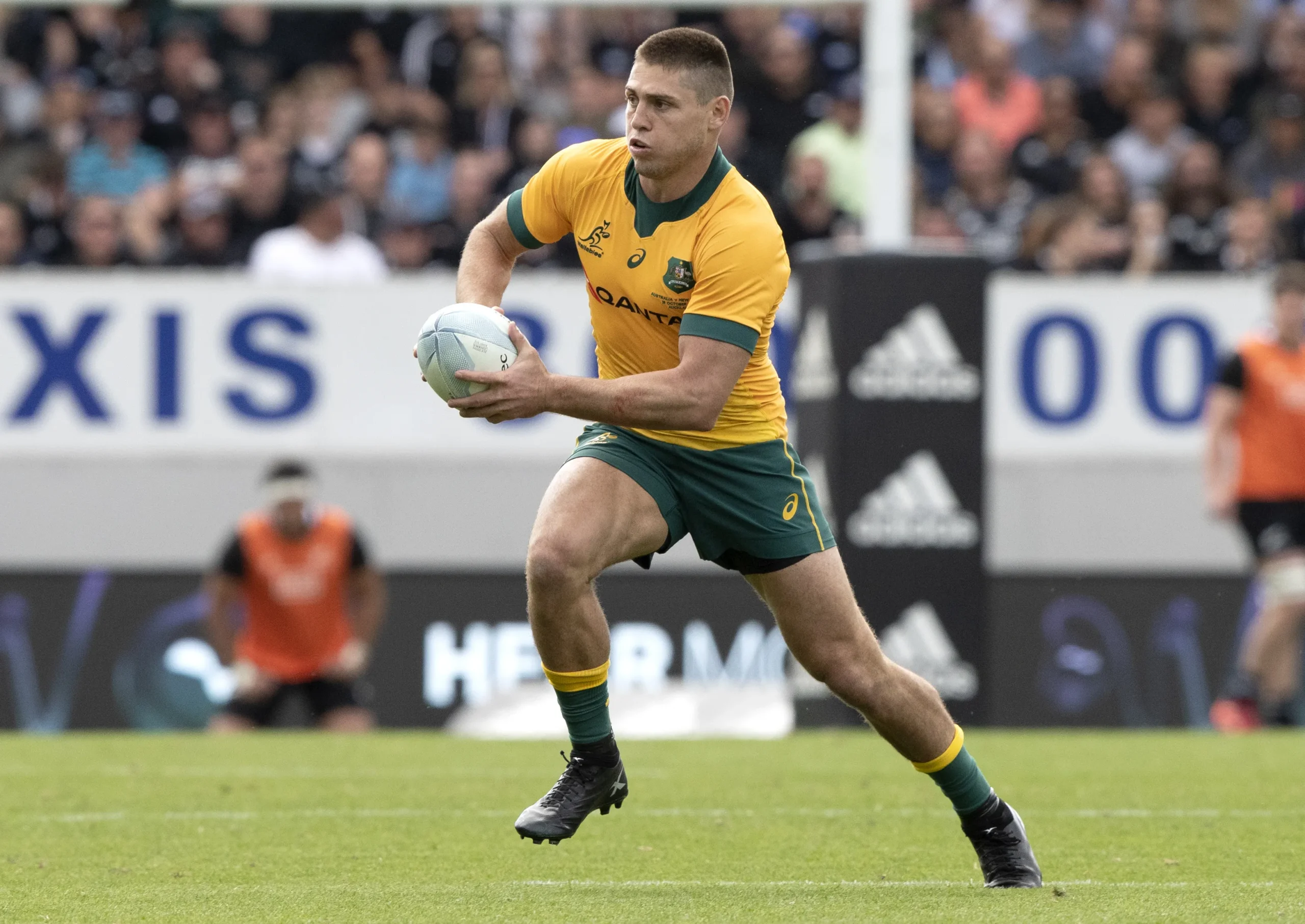 Wet weather rugby shakes up the Super Rugby standings and sees the ...