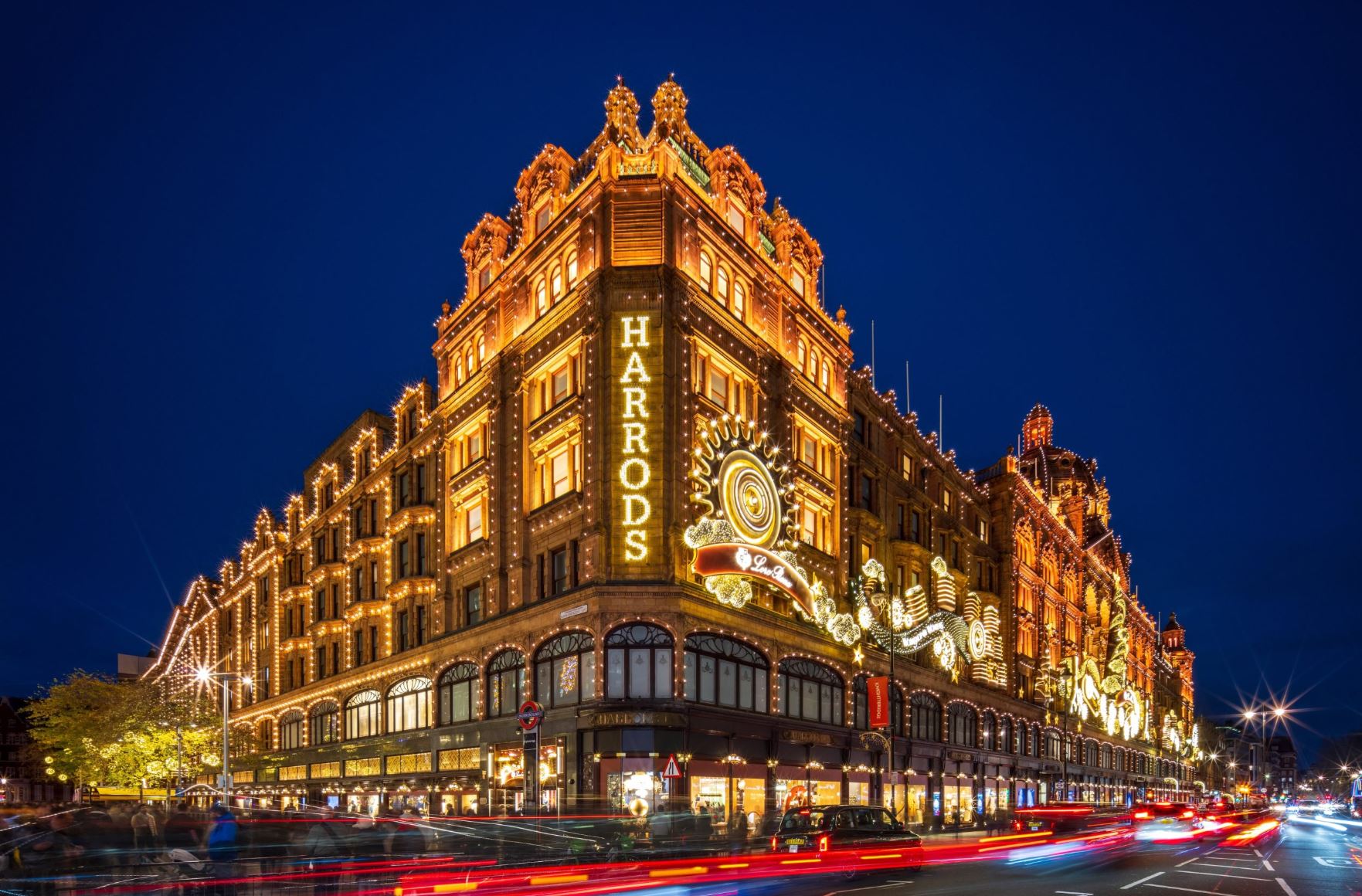 Harrods becomes latest UK retailer to face cyber threat as M&S ...