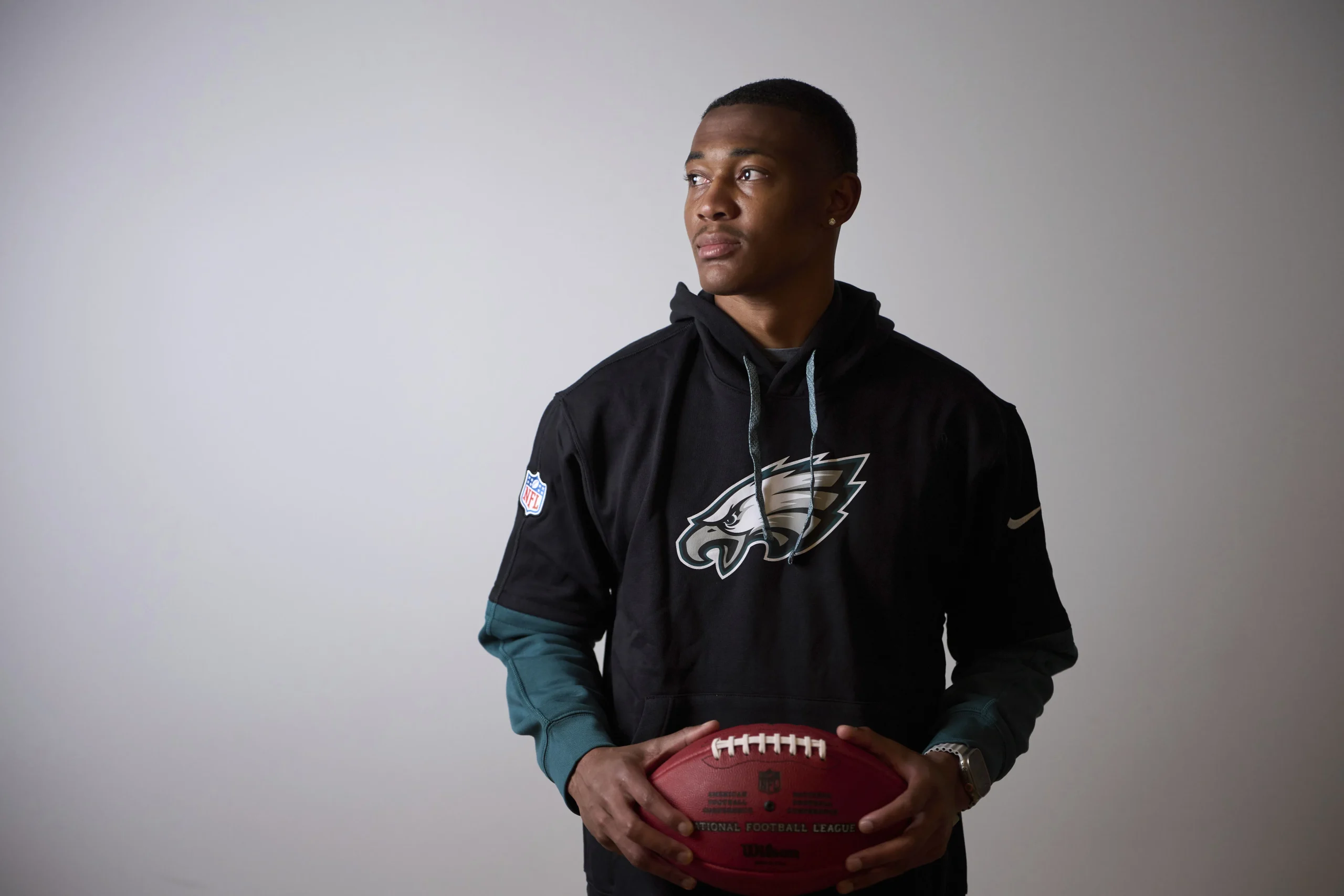 DeVonta Smith of the Eagles visits Spain as NFL ambassador ahead of ...
