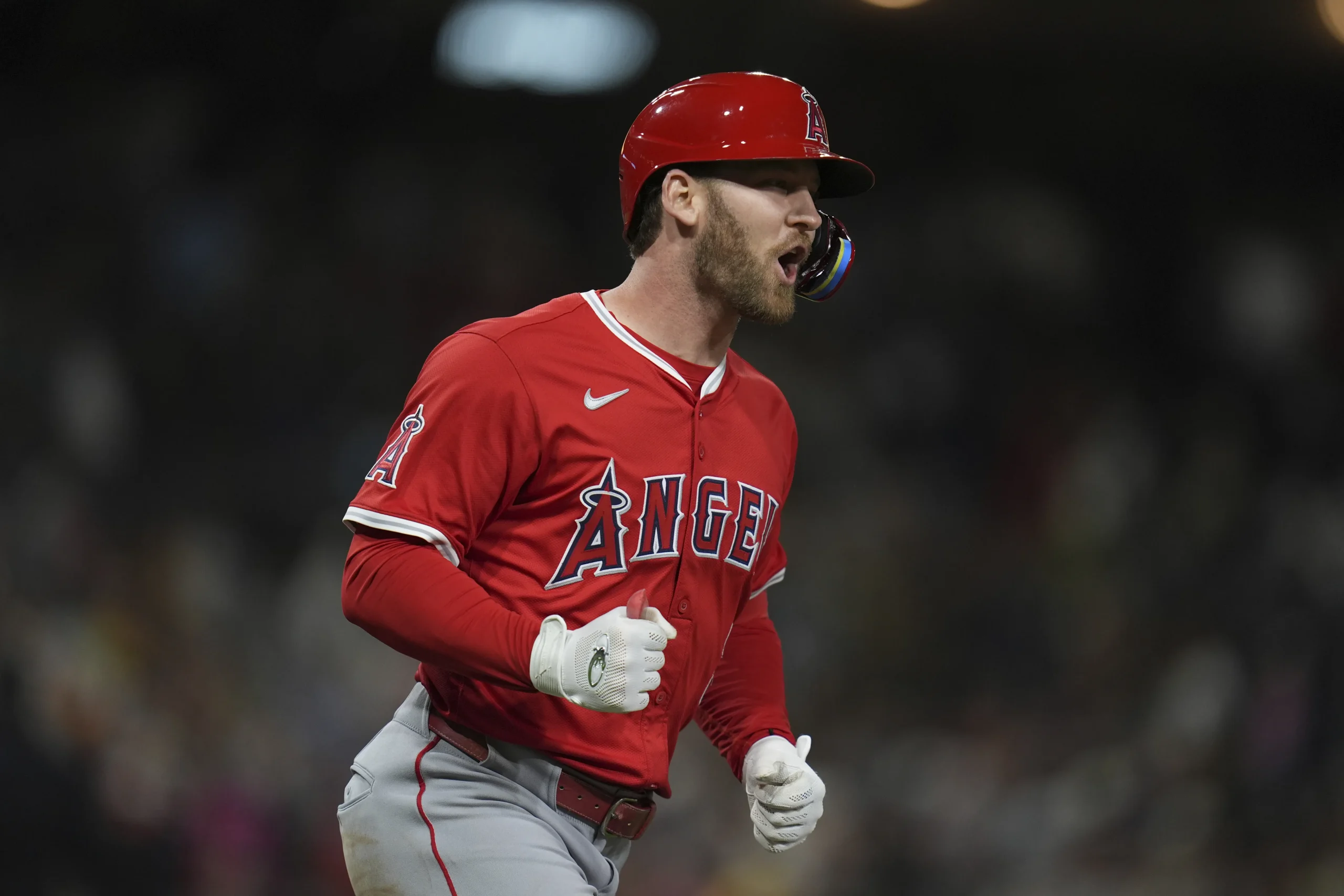 Taylor Ward’s grand slam caps 6-run ninth inning as the Angels beat the ...