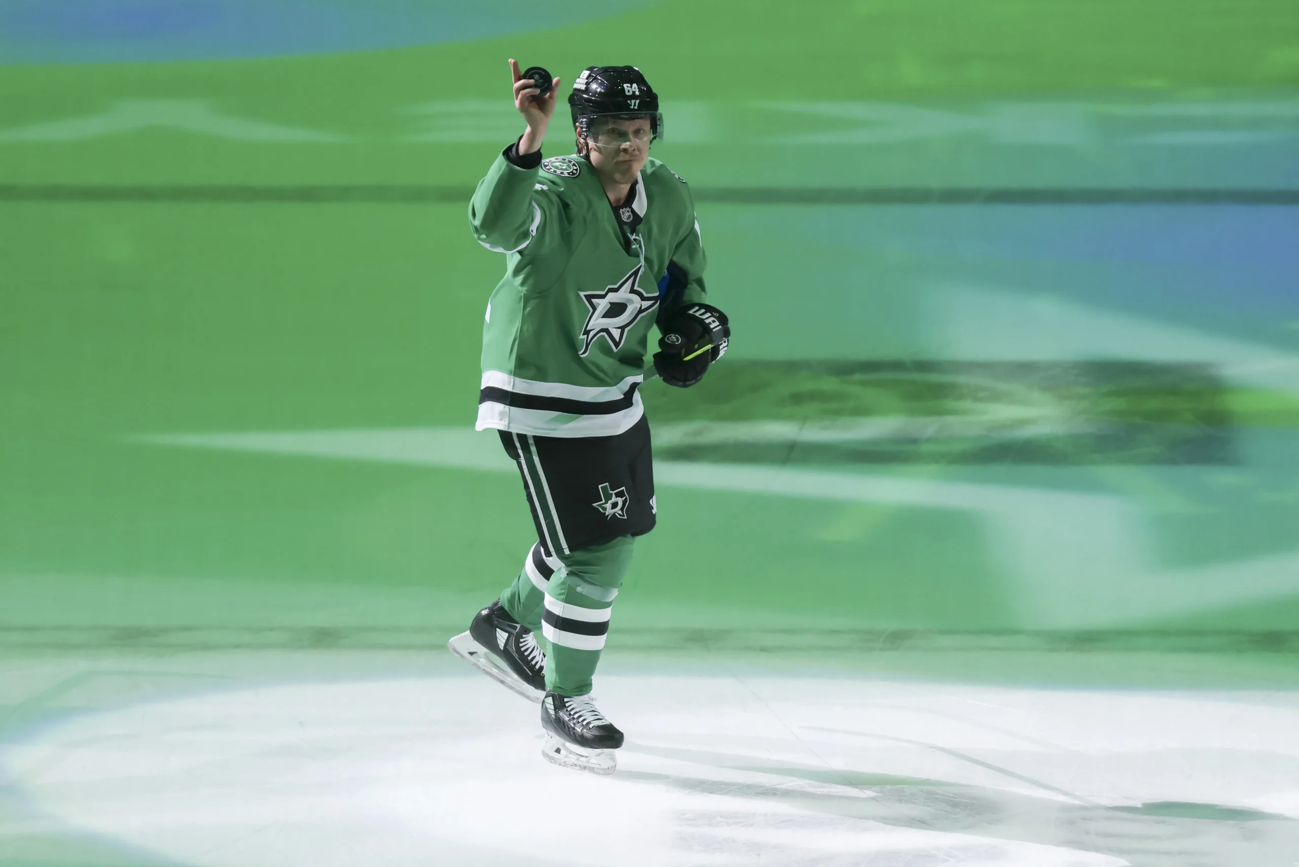 Another hat trick by a Finnish player Dallas got in a trade. This time, it’s Granlund – News.net