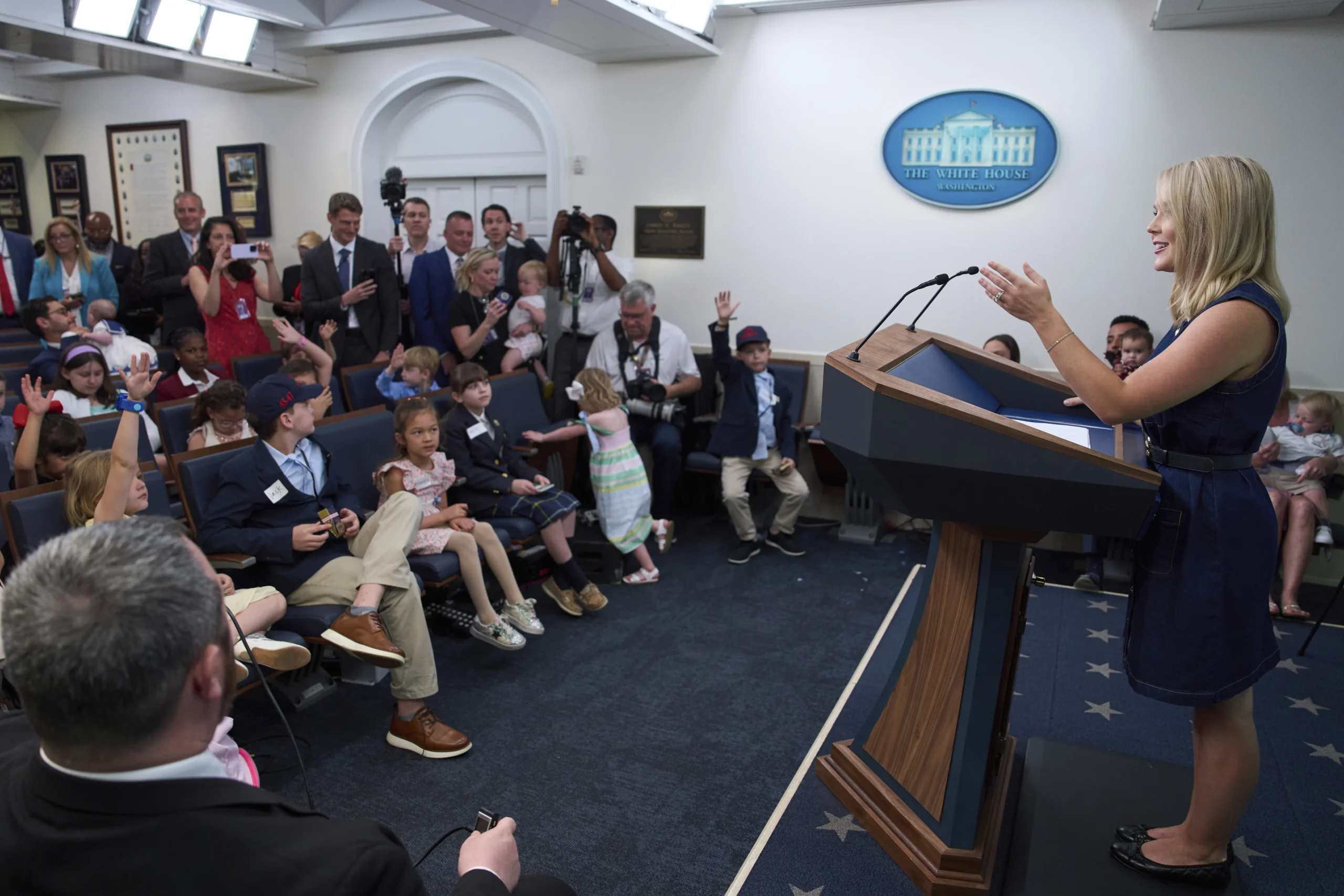 Trump’s sweet tooth: He eats a ‘good amount’ of candy and likes pink ...