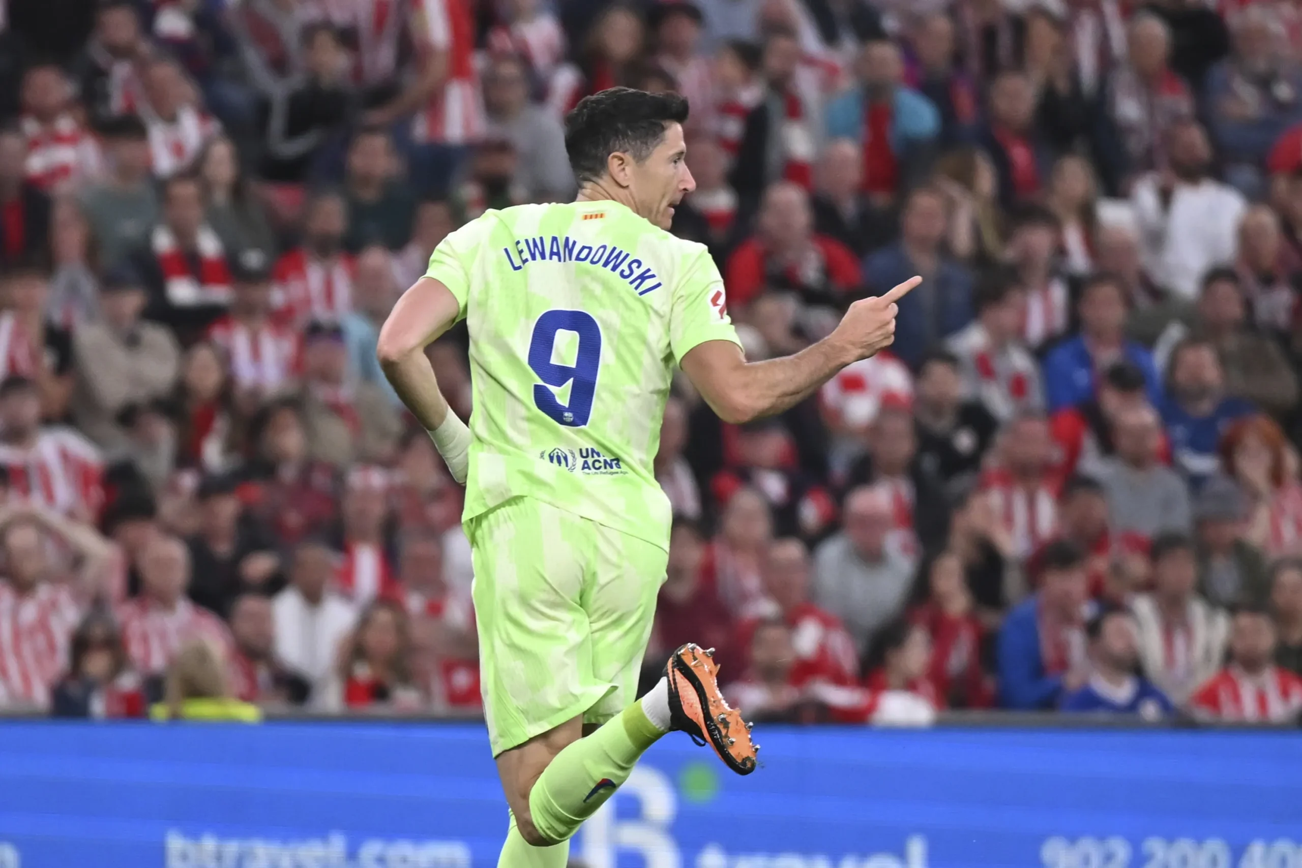 Lewandowski strikes twice for champion Barcelona but can’t catch Mbappé for scoring title – News.net