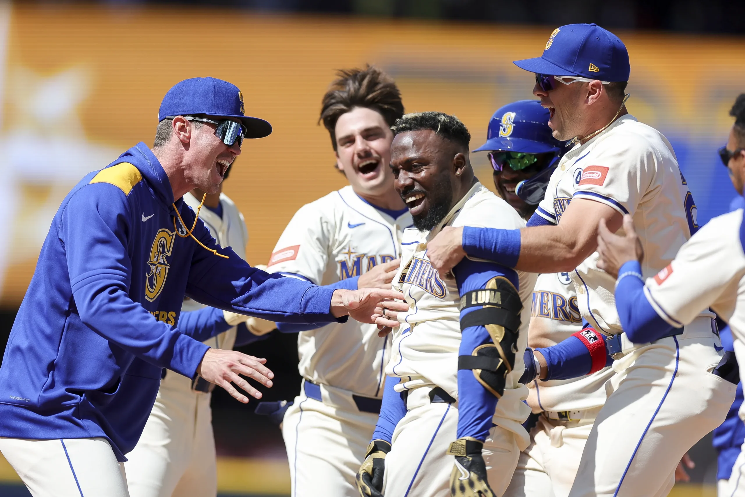 Arozarena’s walk-off single gives Mariners 2-1 win over Twins – News.net