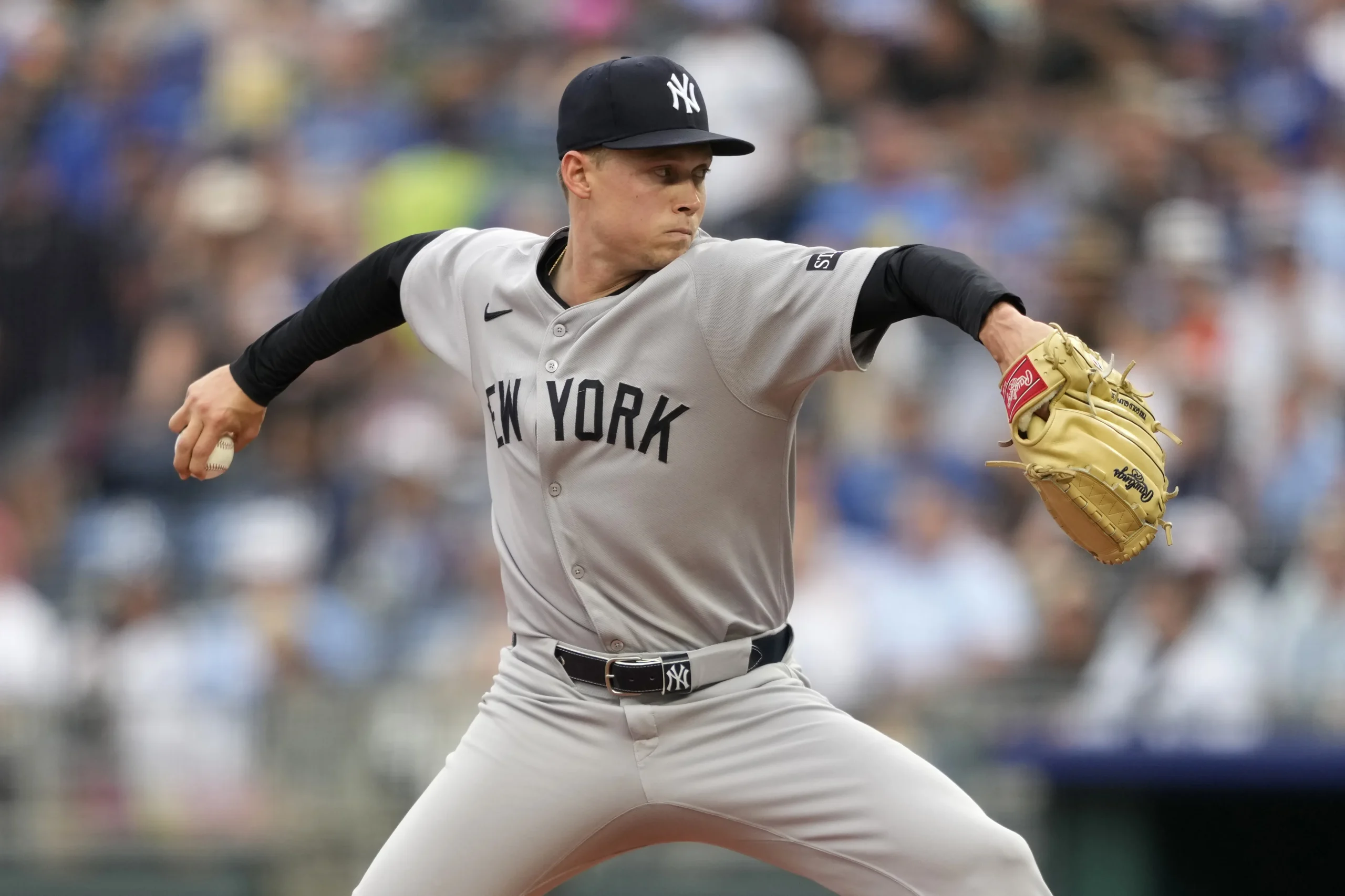 Yankees scratch across late run to edge Royals 1-0 and complete season ...