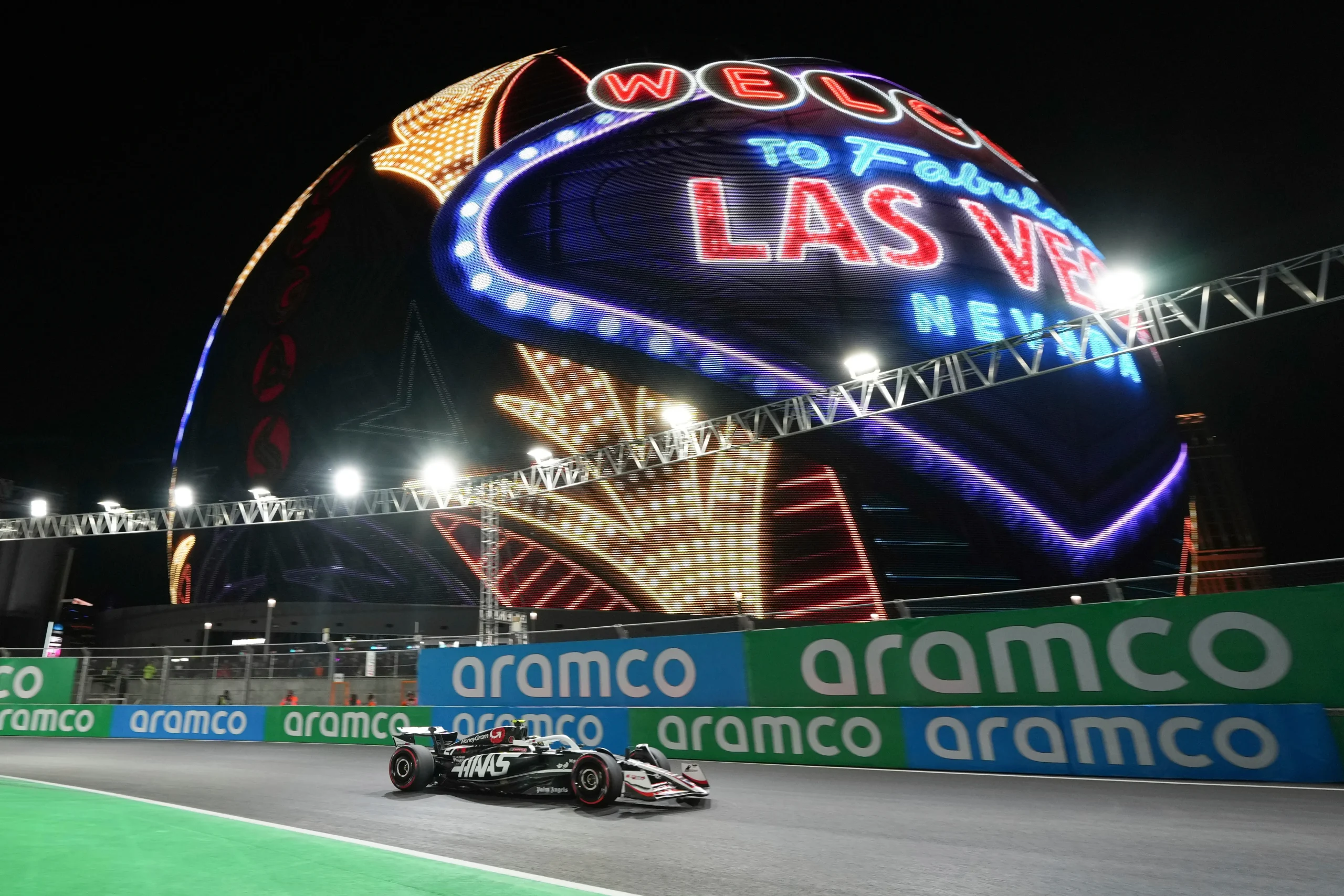 Las Vegas Grand Prix extended through 2027 after a roller-coaster start – Oceania News | News.net